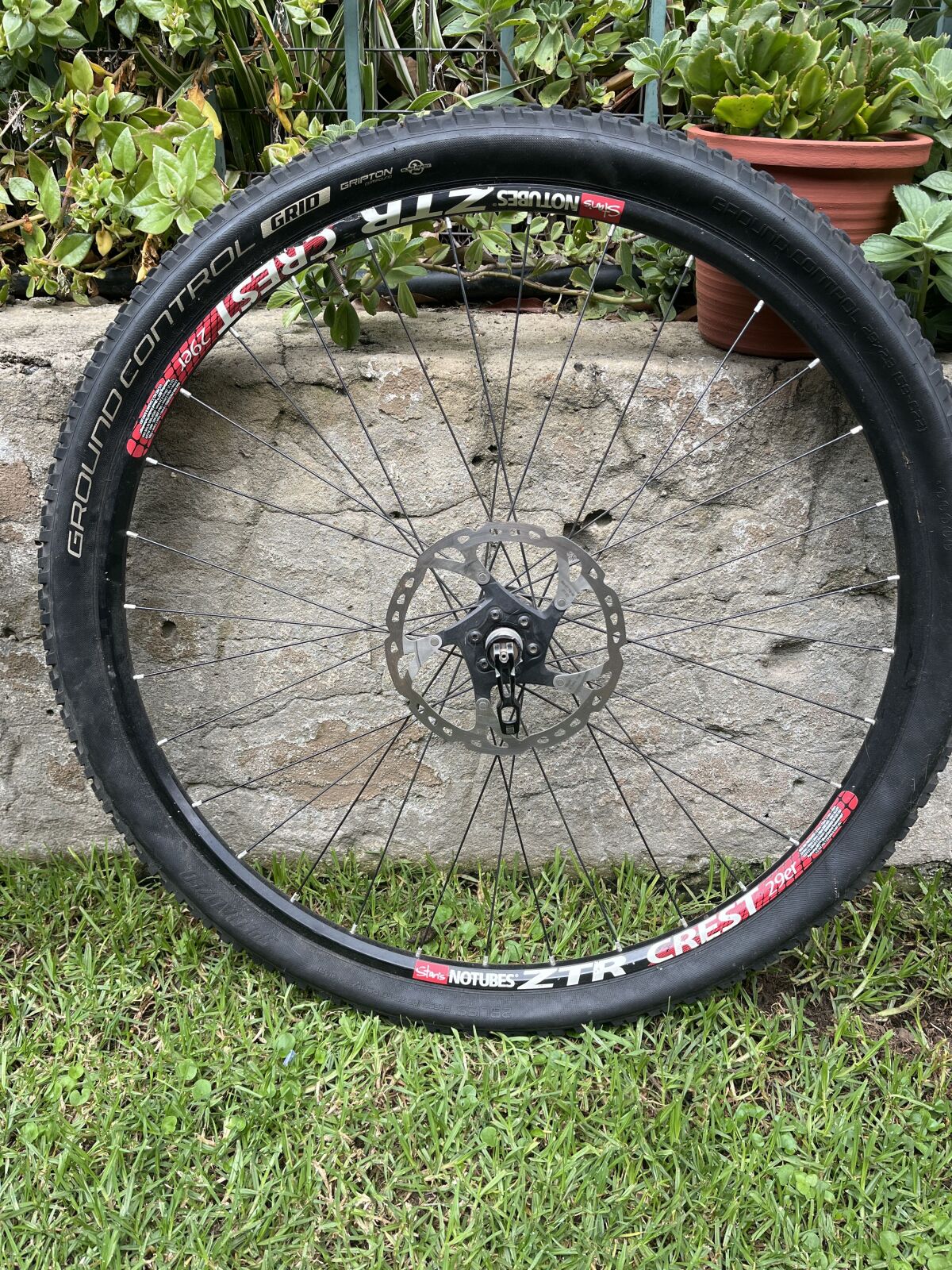 Crest Front MTB rim | Mountain Bike Rims | Bike Hub