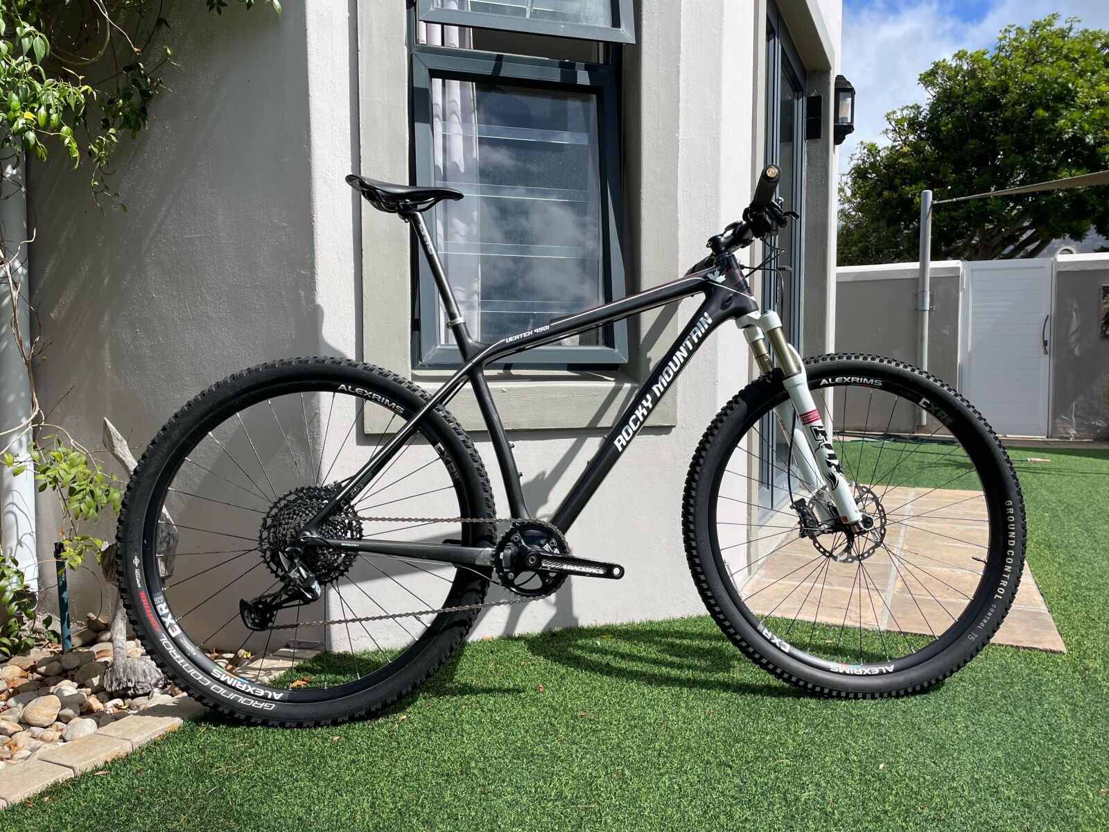 Rocky Mountain Vertex 950 XL | Hardtail Mountain Bikes | Bike Hub