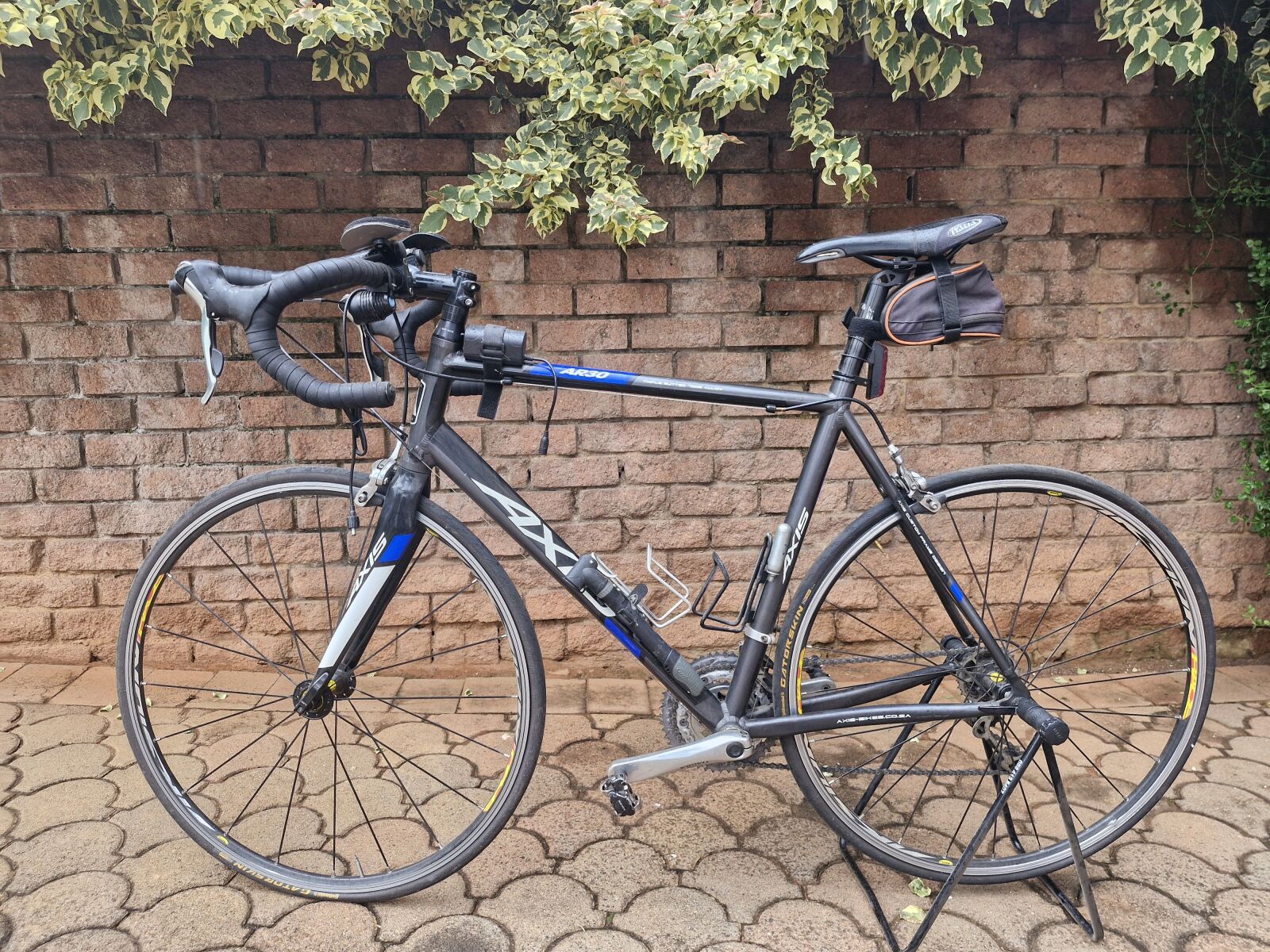 AXIS AR30 Road Bike 56 For Sale | Road Bikes | Bike Hub