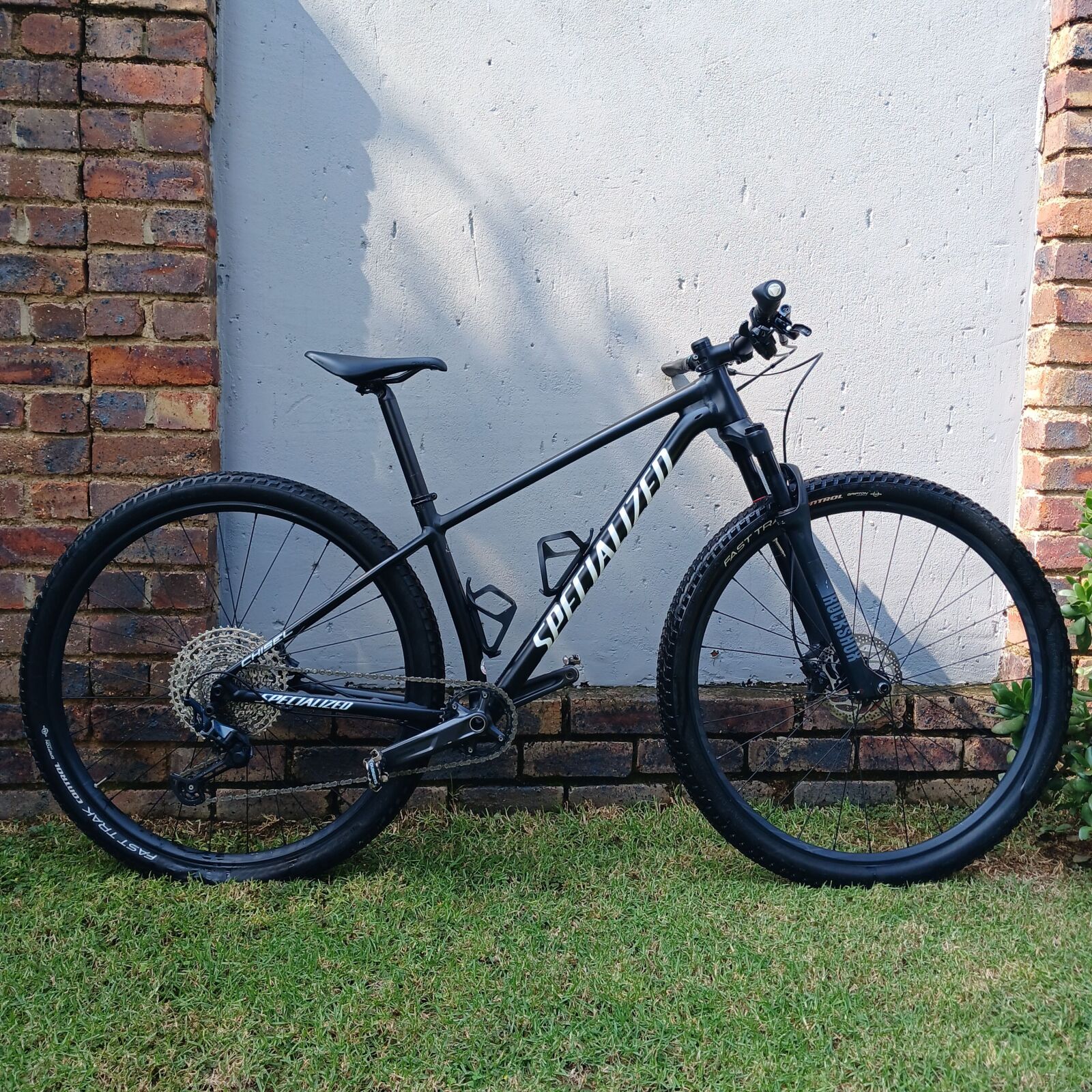 Specialized Chisel | Hardtail Mountain Bikes | Bike Hub