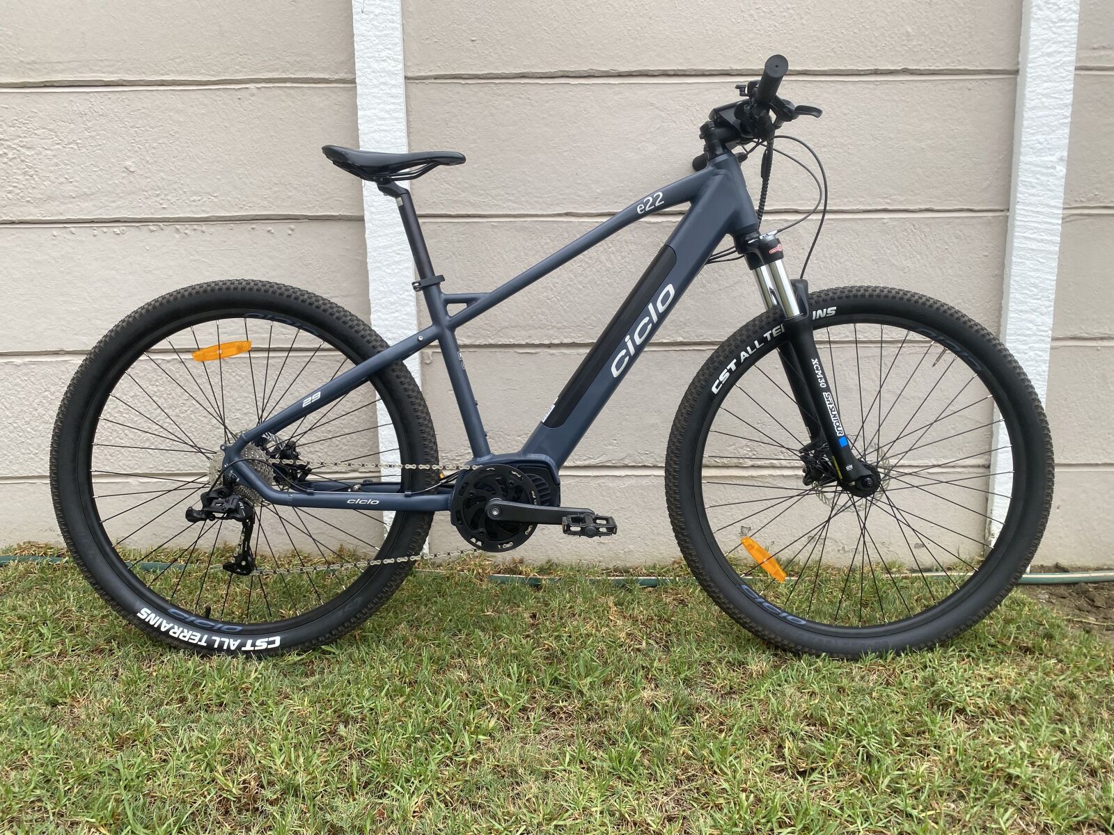 Ciclo e22 E-Bike | Hardtail Mountain E-Bikes | Bike Hub