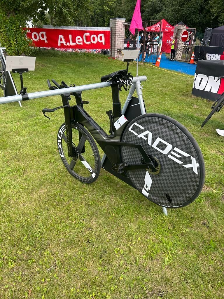 Cadex Tri Disc FRAME | Triathlon & Time Trial Bikes | Bike Hub