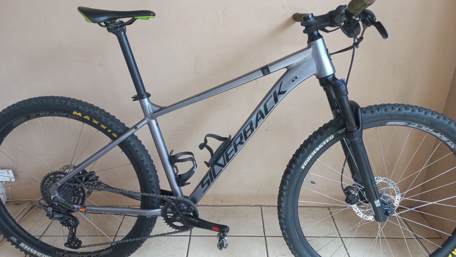 Silverback Stride Comp. | Hardtail Mountain Bikes | Bike Hub