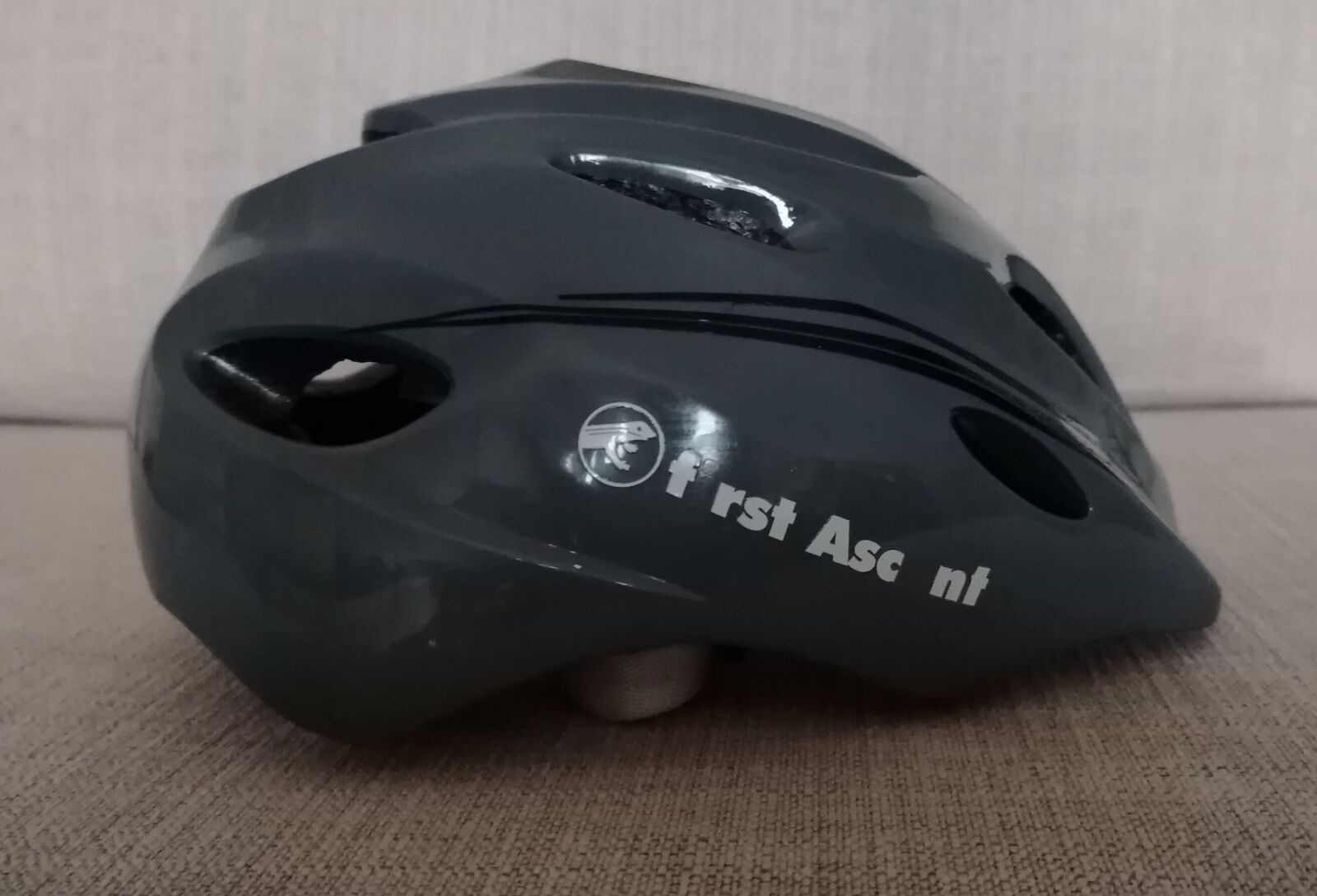 Fist ascent MTB helmet | Protective Gear | Bike Hub