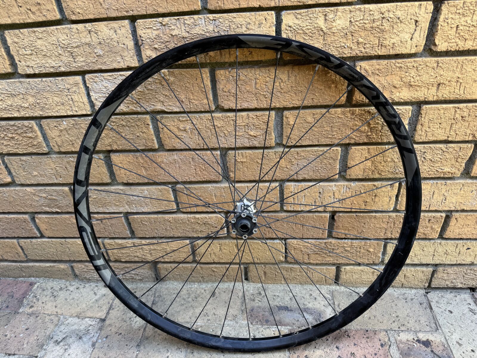 Roval Traverse 29er Front Wheel | Mountain Bike Wheels | Bike Hub