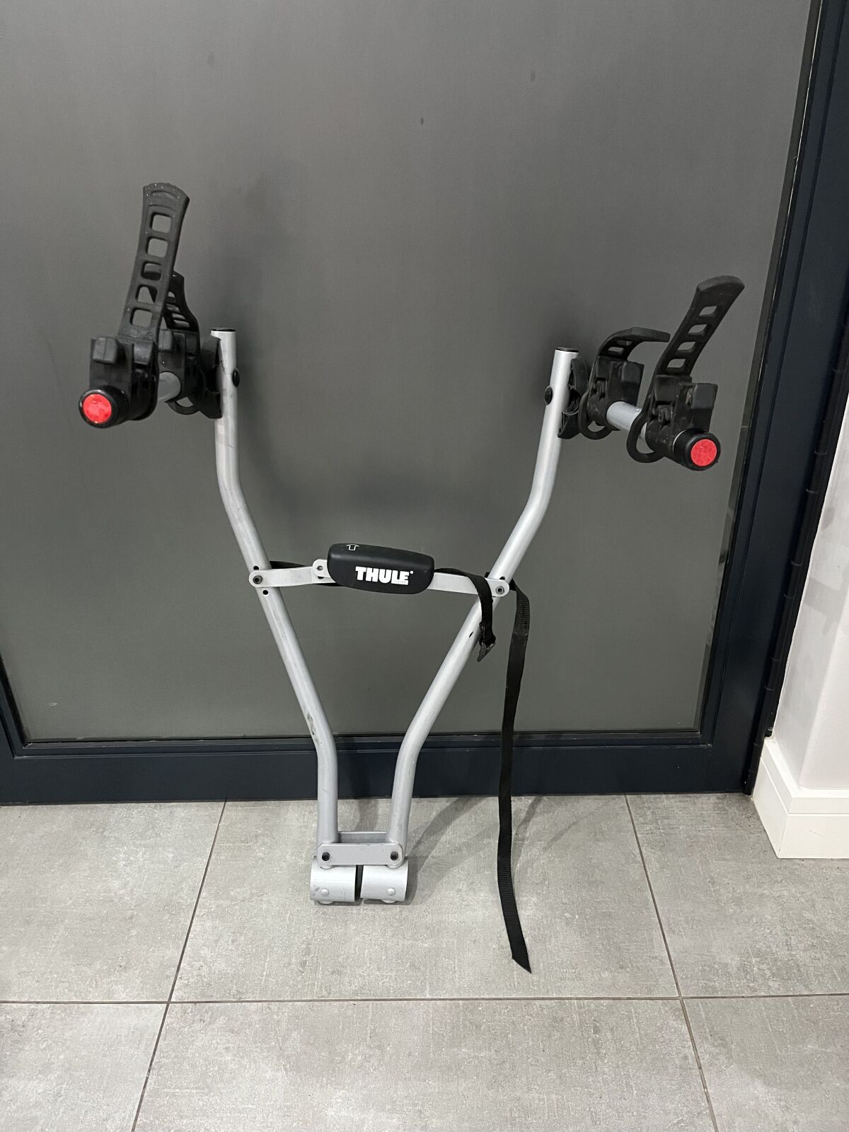 Thule 2-bike carrier | Bike Racks | Bike Hub