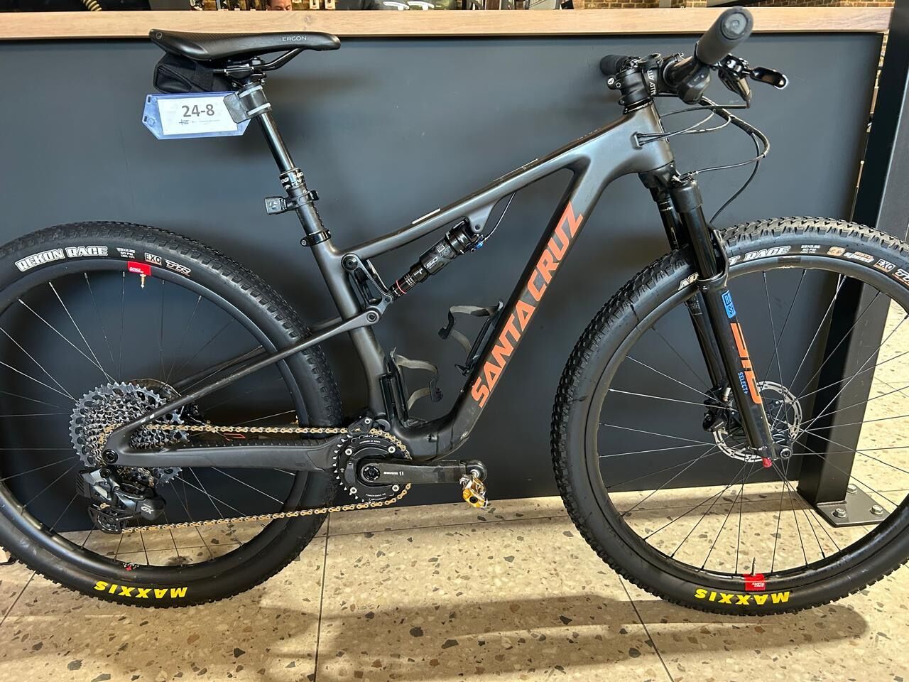 Santa Cruz Blur C | Dual Suspension Mountain Bikes | Bike Hub