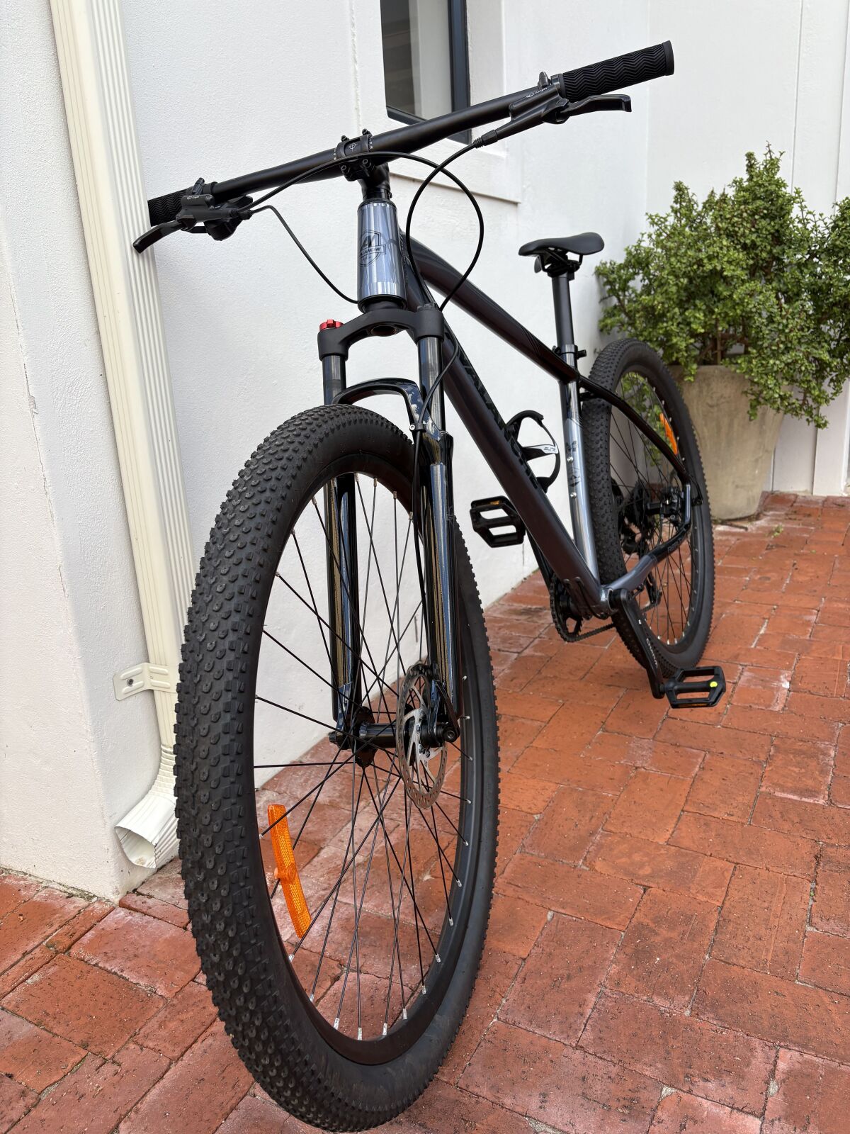 Avalanche Reflex Sport 29 MTB | Hardtail Mountain Bikes | Bike Hub