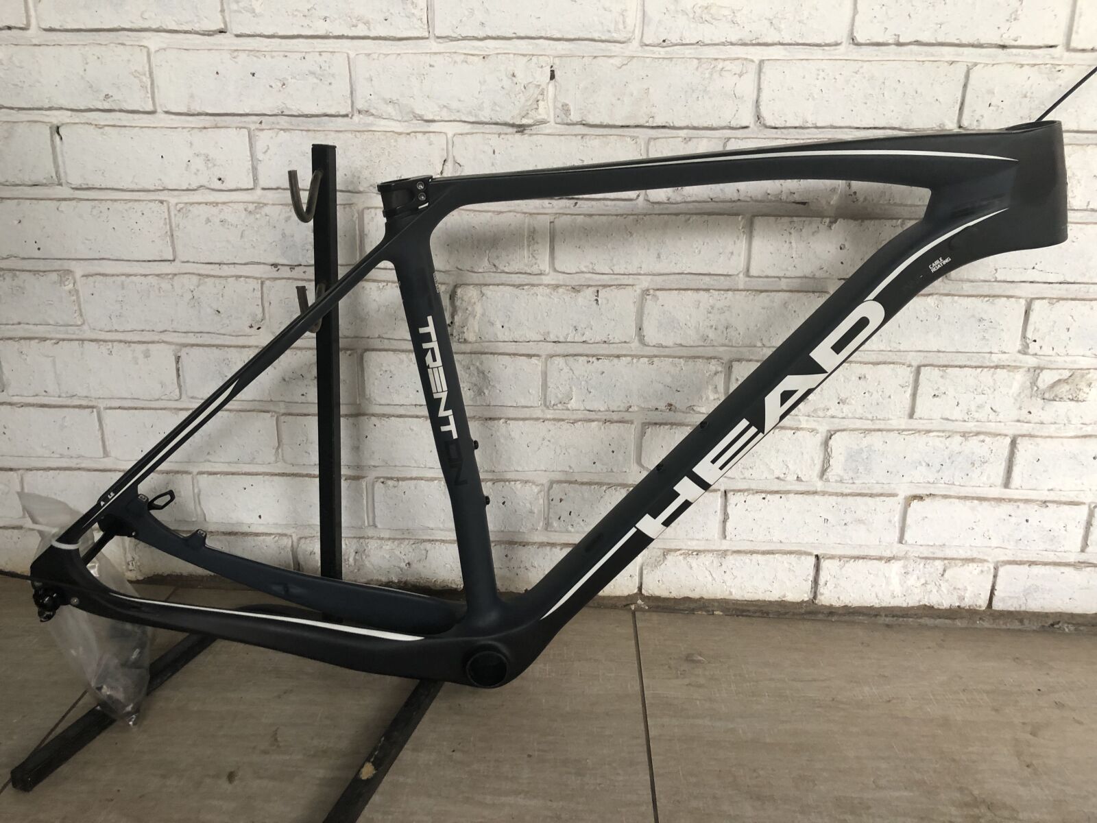 Head Trenton 29 - Large | Hardtail Mountain Bike Frames | Bike Hub