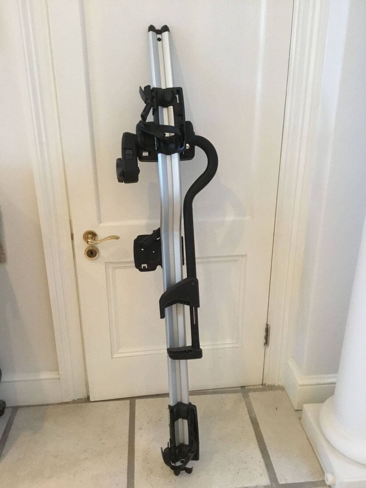 Thule 598 ProRide roof bike rack | Bike Racks | Bike Hub