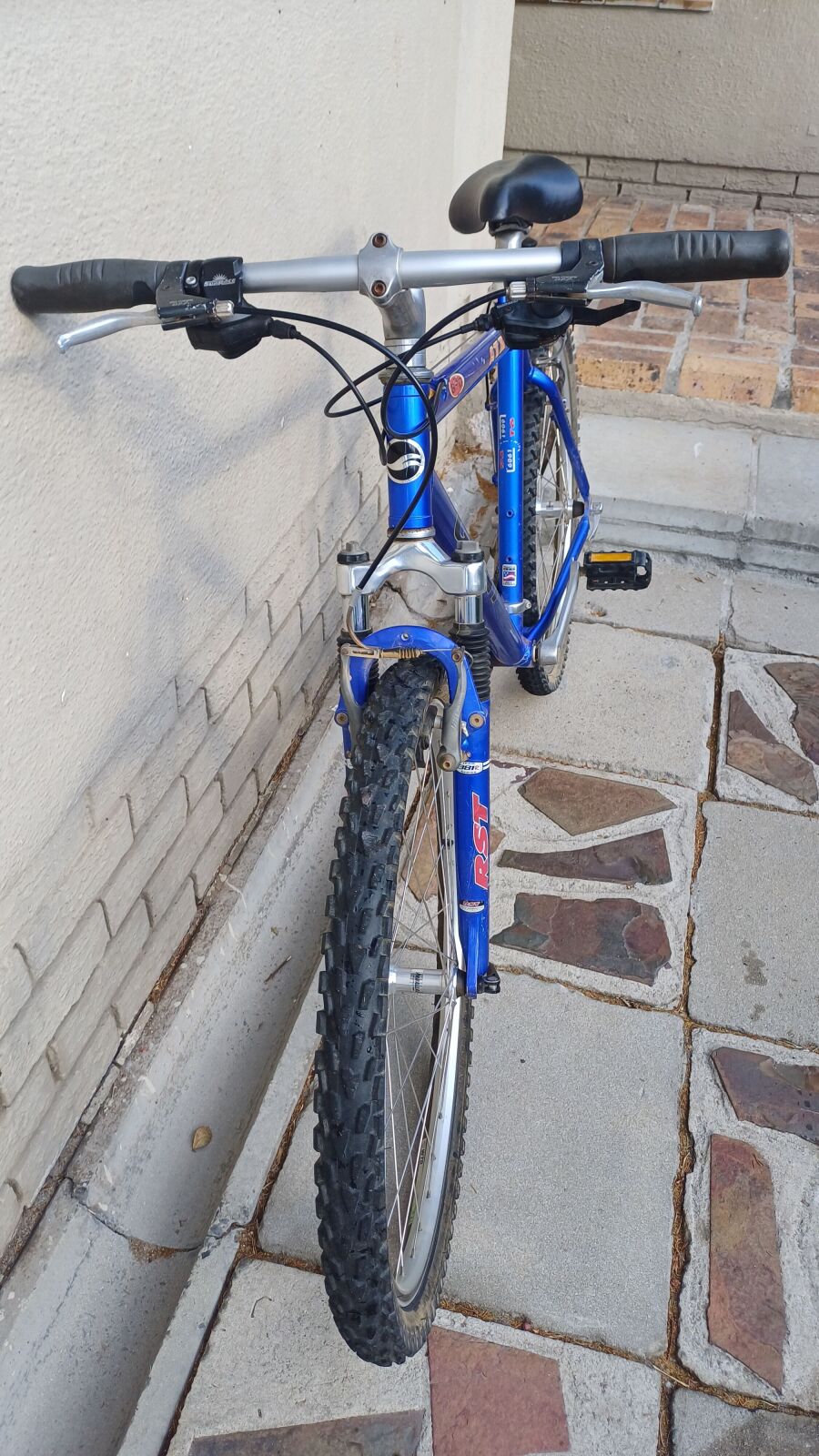 Giant ATX 830 | Hardtail Mountain Bikes | Bike Hub
