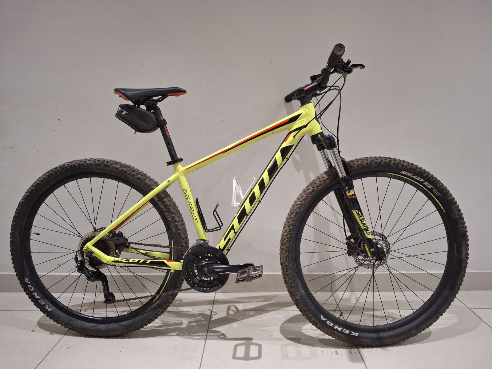 Scott aspect 950 (M) | Hardtail Mountain Bikes | Bike Hub
