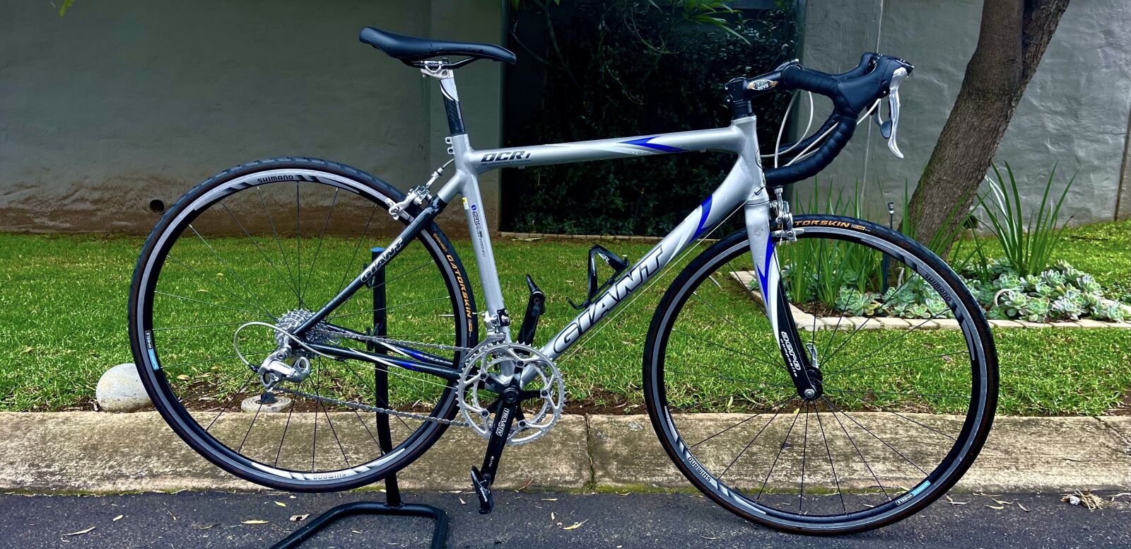 Price Drop! Giant OCR1 Road Bike | Road Bikes | Bike Hub
