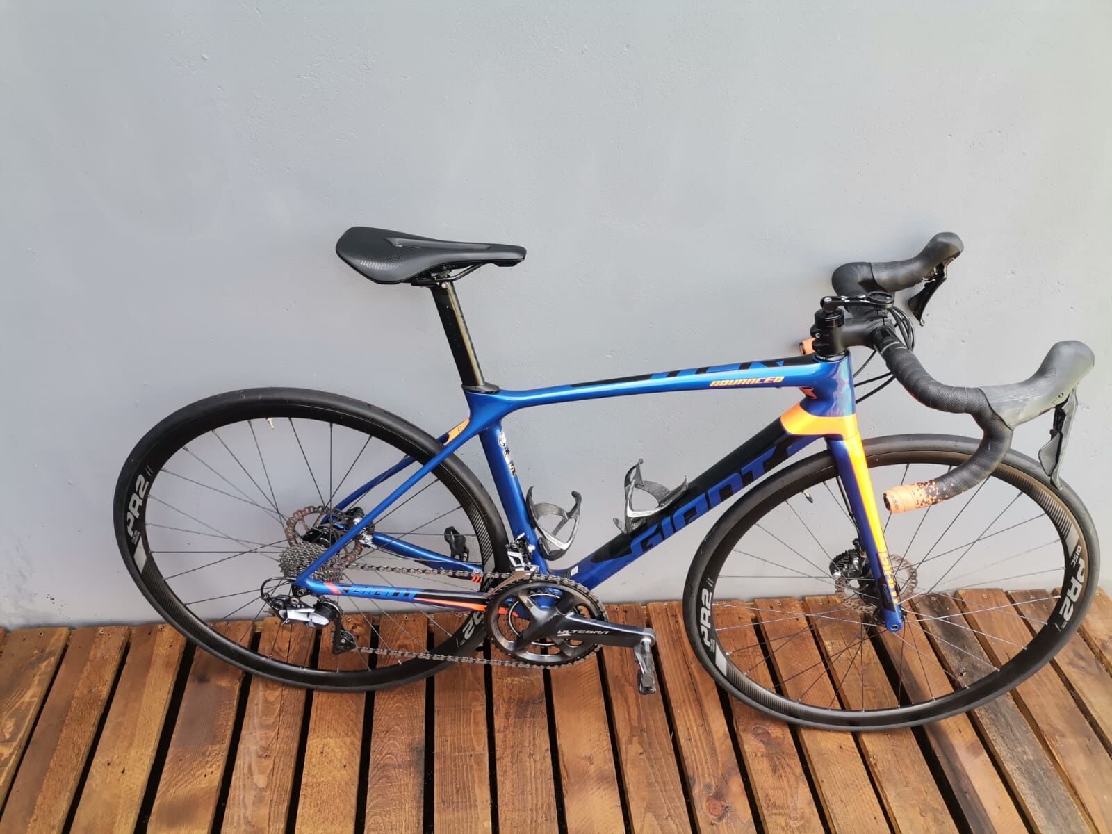 Giant Disc | Road Bikes | Bike Hub