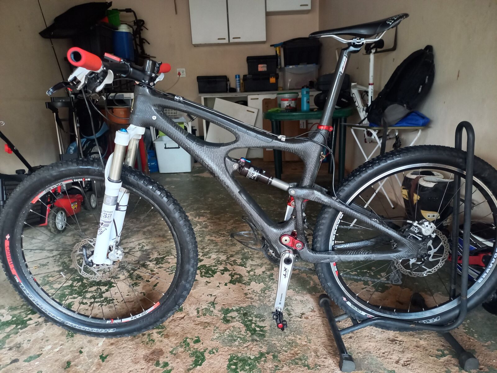 Ibis mojo sl naked carbon build | Dual Suspension Mountain Bikes | Bike Hub