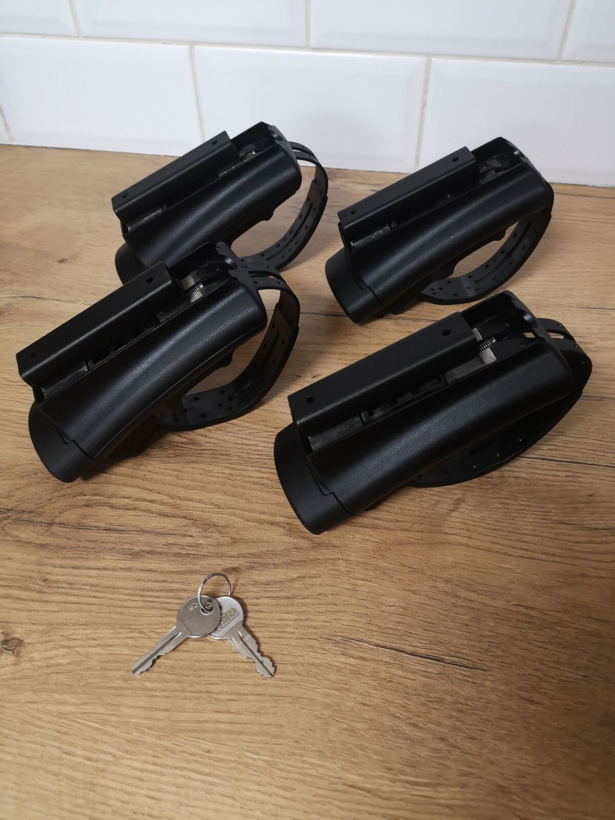 Thule Roof Rack System (Raised Rails) | Bike Racks | Bike Hub