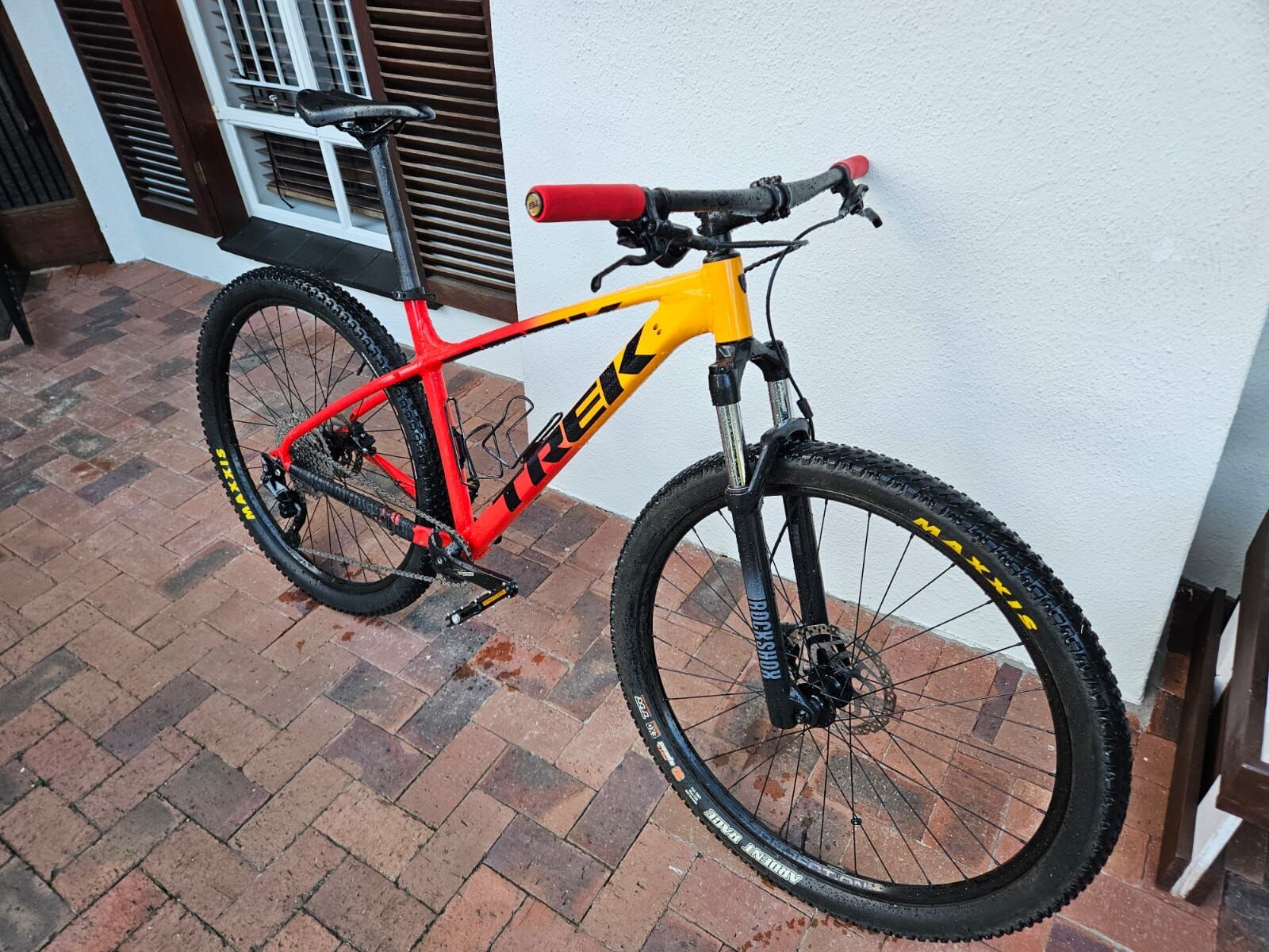 Trek Marlin 7 - Hardtail For Sale | Hardtail Mountain Bikes | Bike Hub