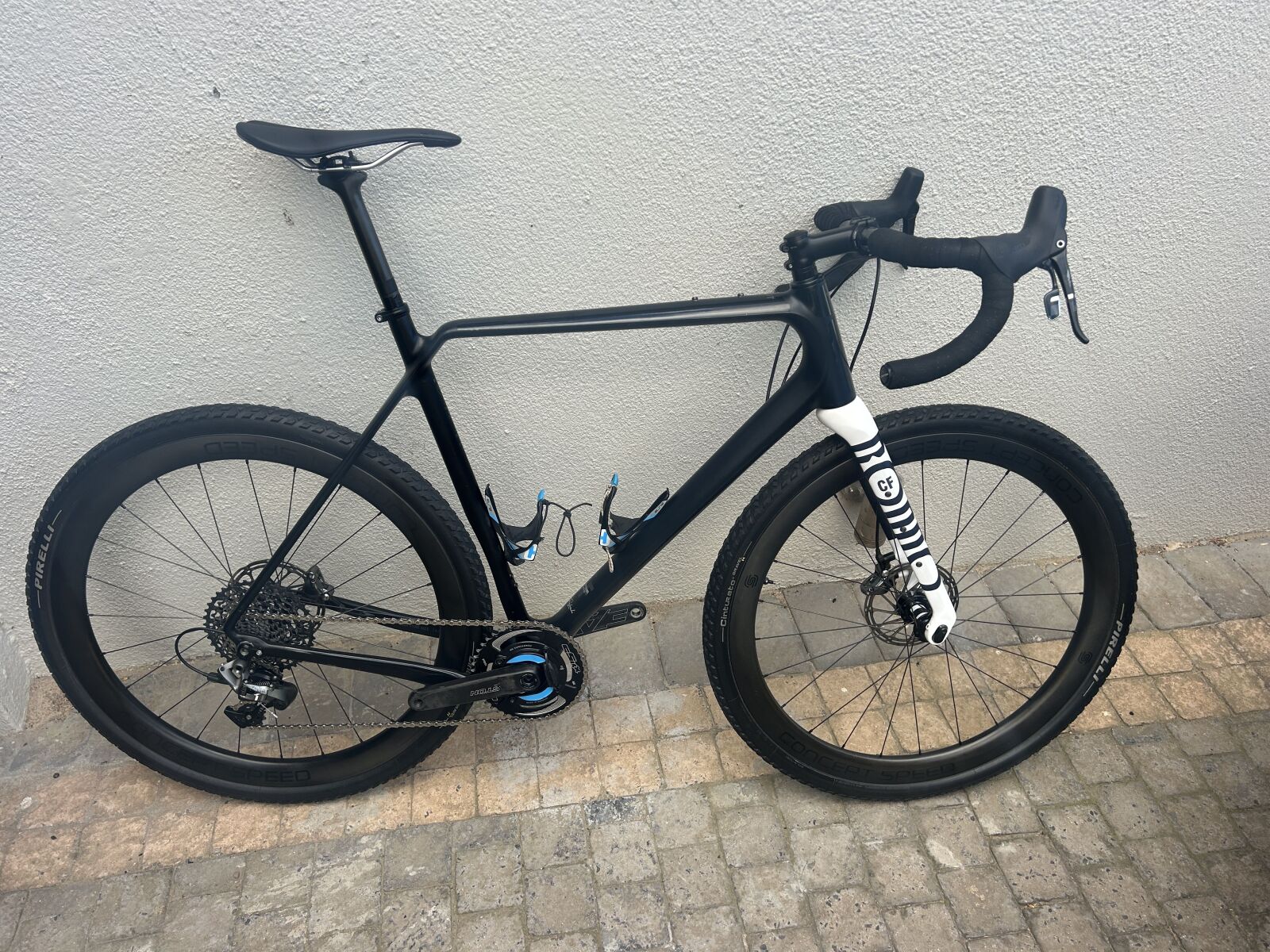 Rondo Ruut CF1 58cm XL | Gravel Bikes | Bike Hub