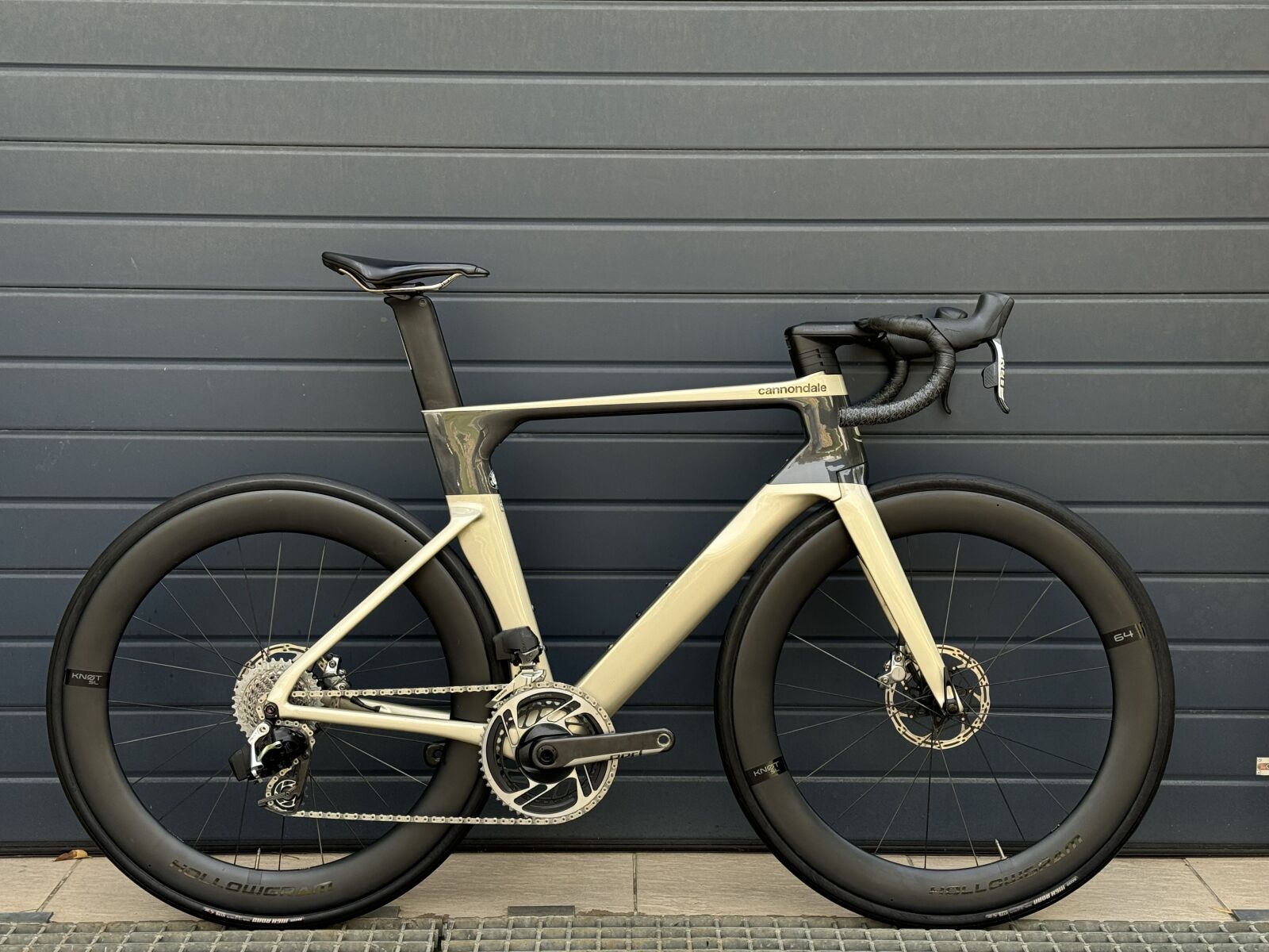 Cannondale System Six Hi-Mod | Road Bikes | Bike Hub