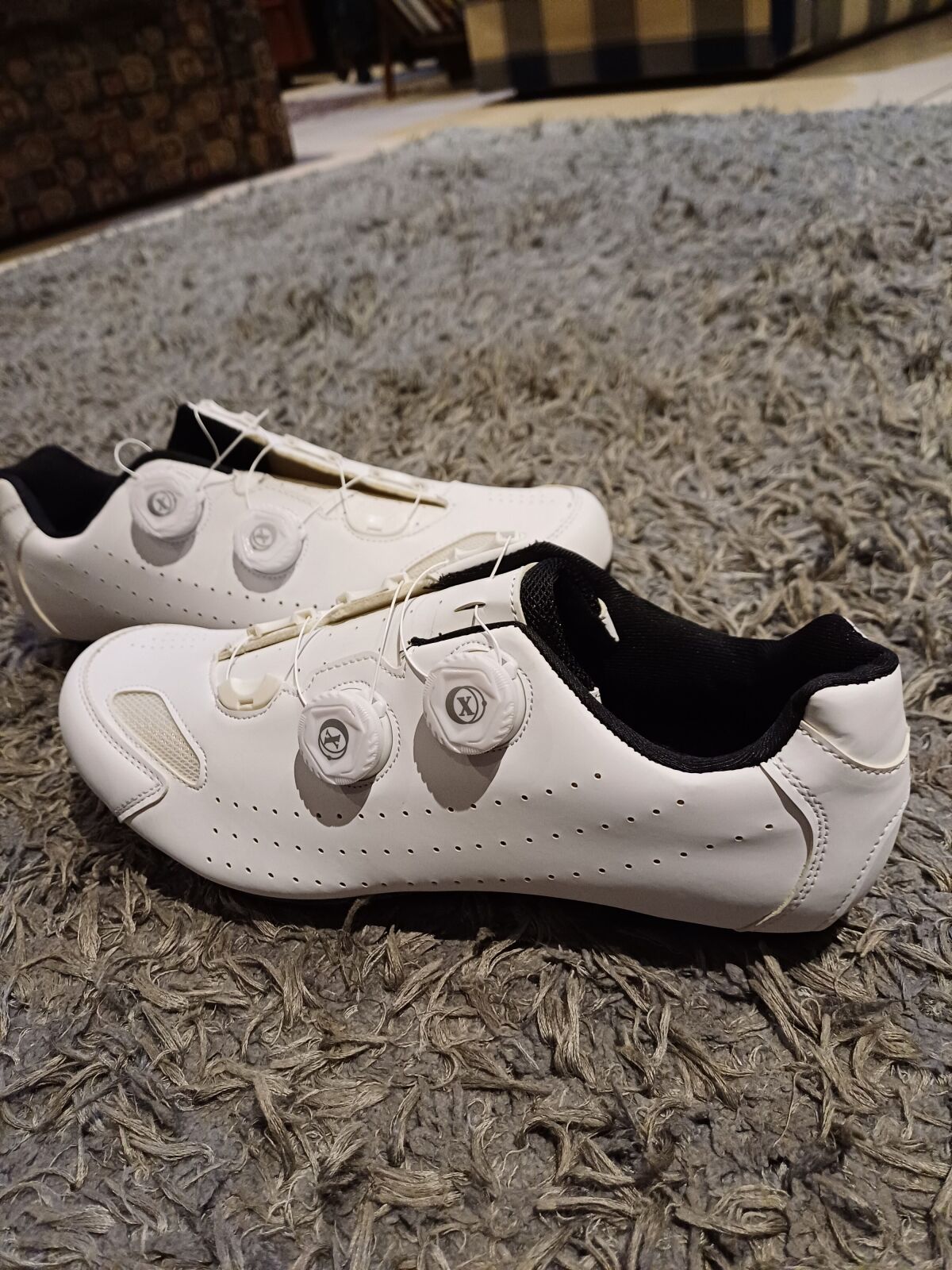 Temu shoes 9.5 (45) | Shoes | Bike Hub
