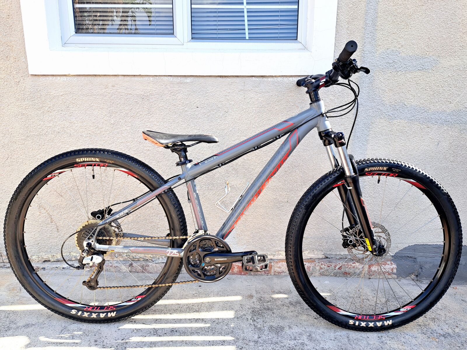 Silverback 27.5 Extra Small | Hardtail Mountain Bikes | Bike Hub