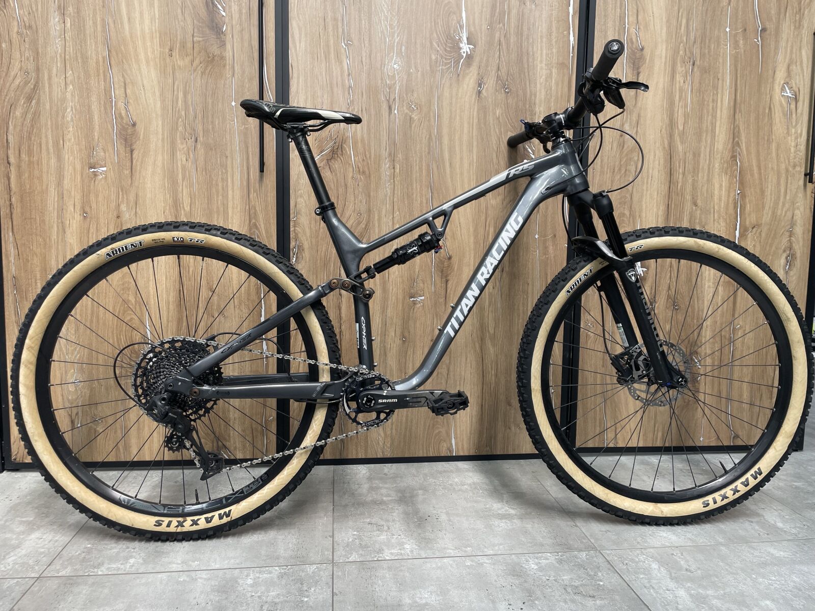 Titan Cypher RS Expert 12spd (L) | Dual Suspension Mountain Bikes ...