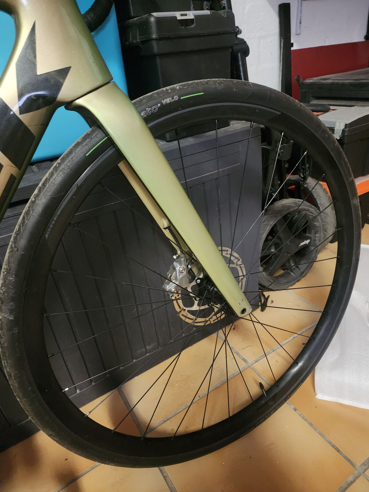 Syncros RP2.0 tubeless DISC wheelset | Road Bike Wheels | Bike Hub