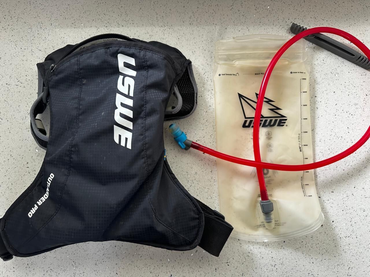 USWE Outlander Pro | Hydration Packs | Bike Hub