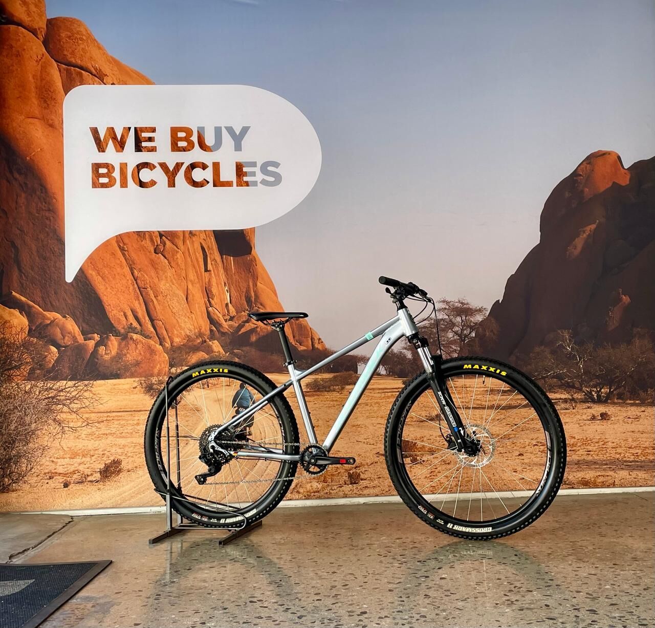 Pre-Owned Silverback Splash (M) BM10749 (2022) | Hardtail Mountain ...