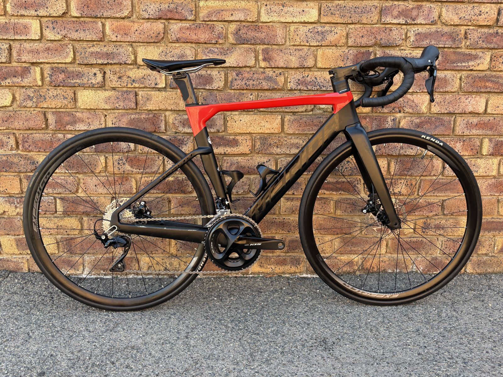 Merida Reacto 4000 Full Carbon 11 Speed | Road Bikes | Bike Hub