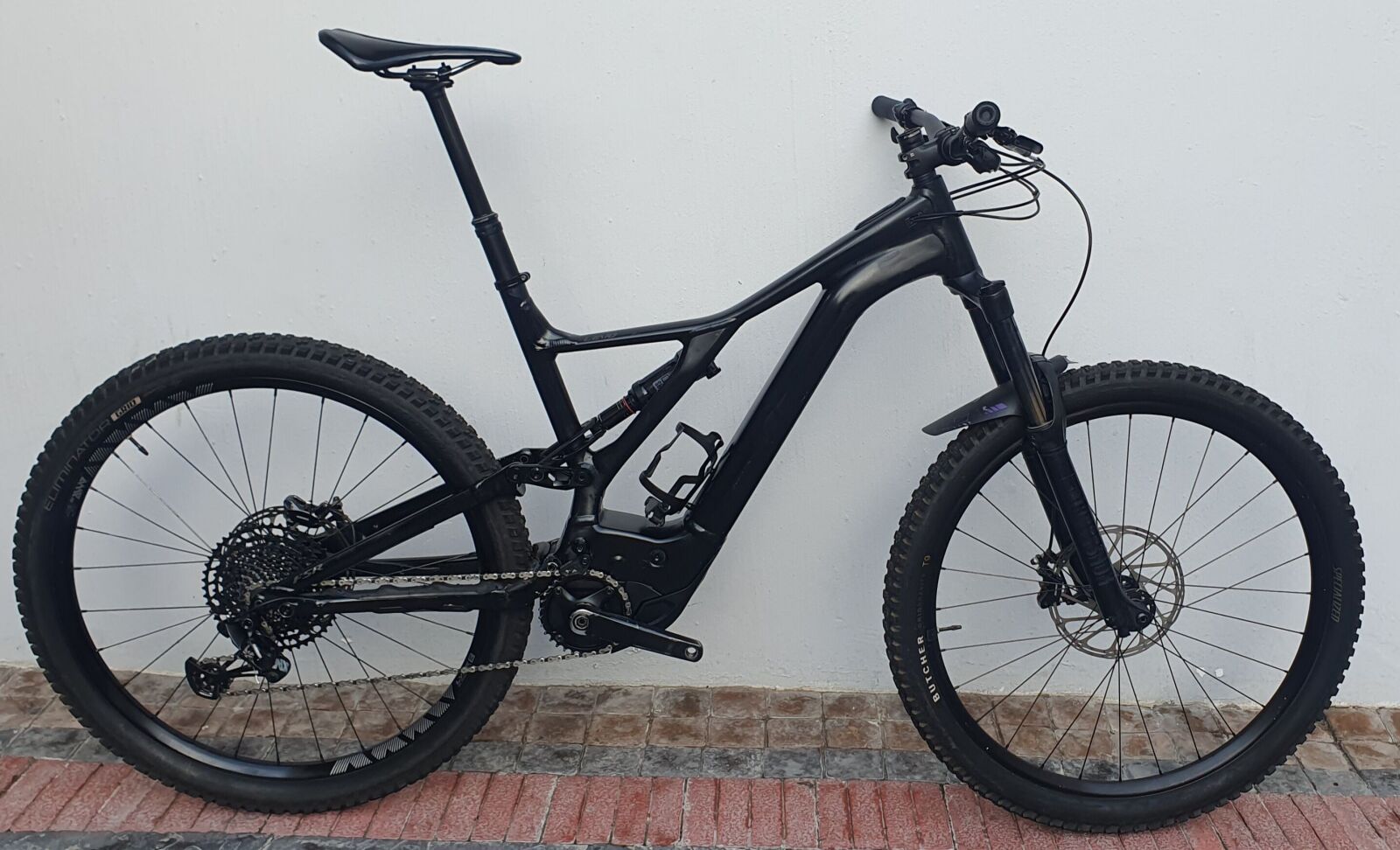 Specialized Turbo Levo | Dual Suspension Mountain E-Bikes | Bike Hub