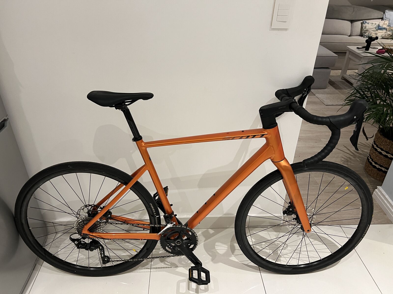 Scott Speedster Gravel 30 | Gravel Bikes | Bike Hub