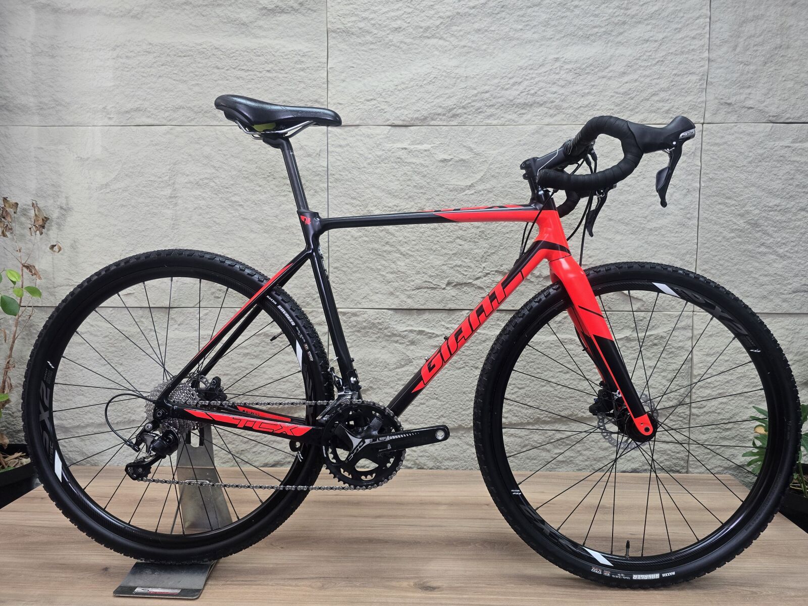 GIANT TCX SLR2 (M) **SOLD** | Gravel Bikes | Bike Hub