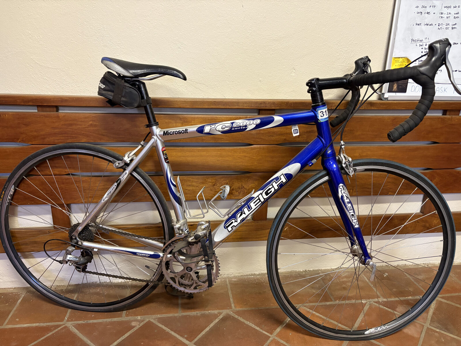 Raleigh RC2000 | Road Bikes | Bike Hub