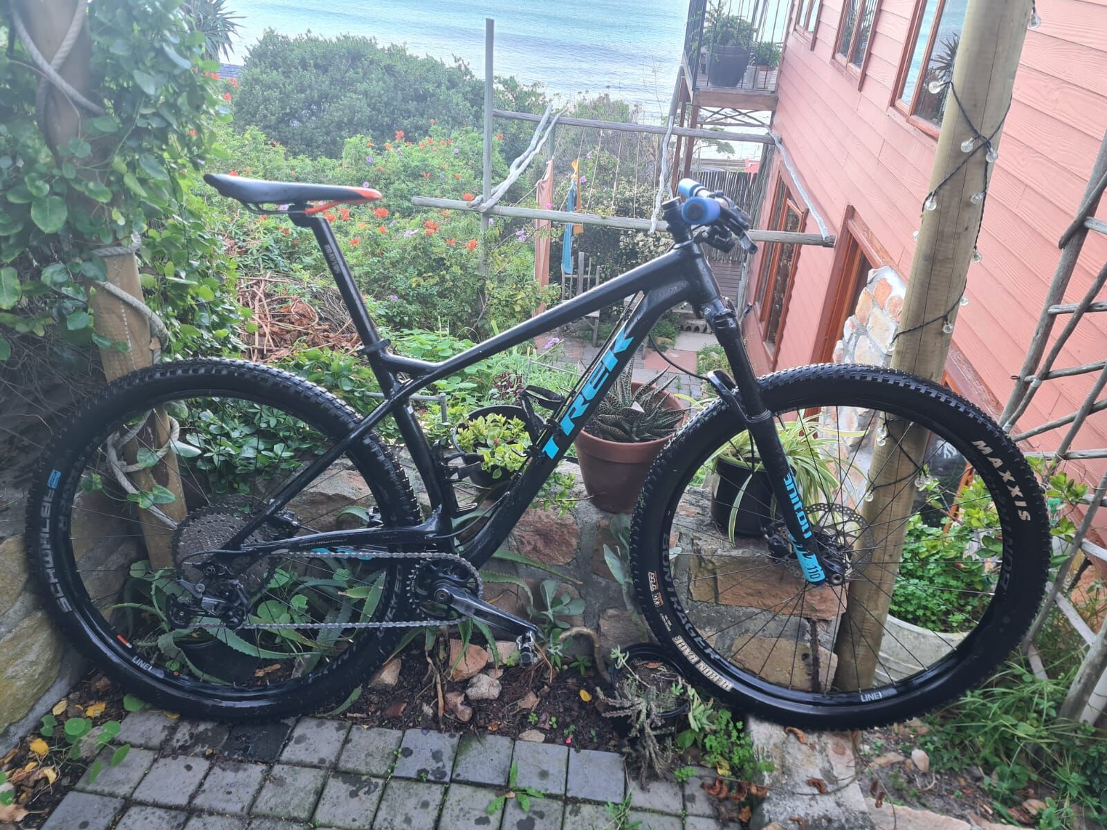 Trek Stache 5 (L) | Hardtail Mountain Bikes | Bike Hub