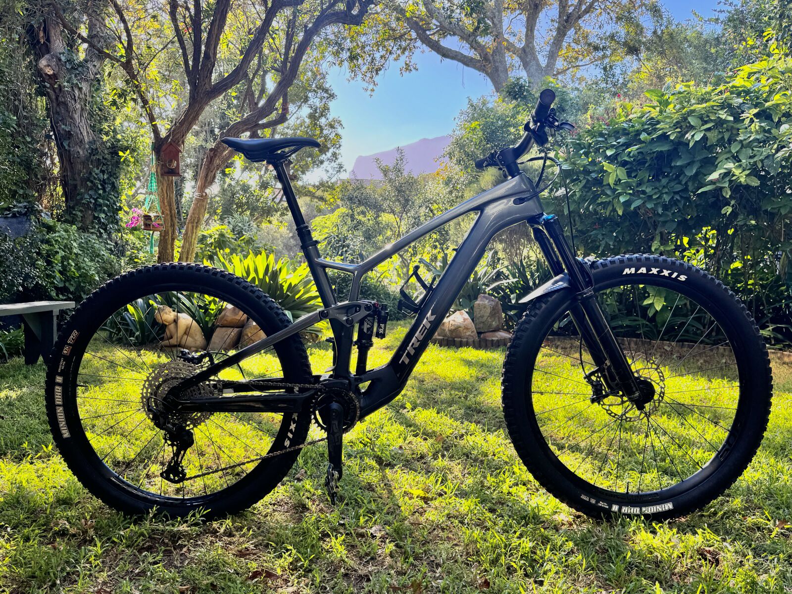 Trek EX-e 9.7 XL [AS NEW WITH UPGRADES AND EXTRAS] | Dual Suspension ...