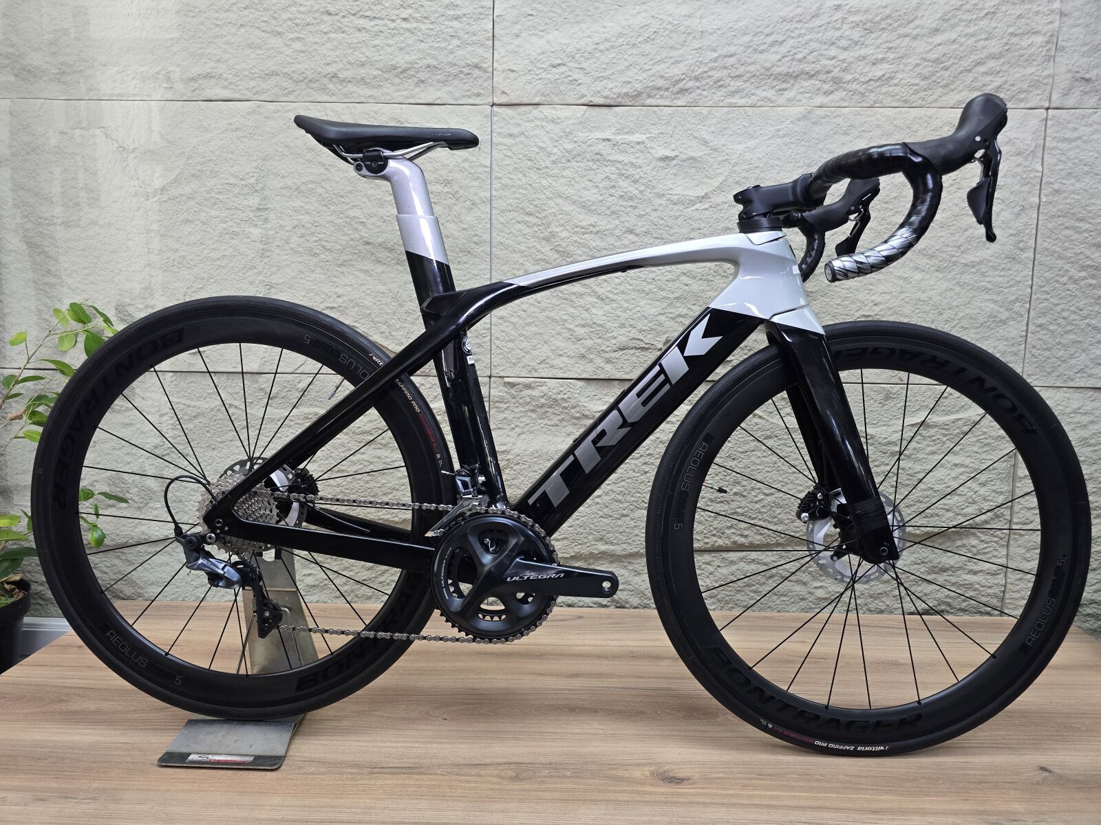 TREK MADONE SLR7 (52cm) *SOLD* | Road Bikes | Bike Hub