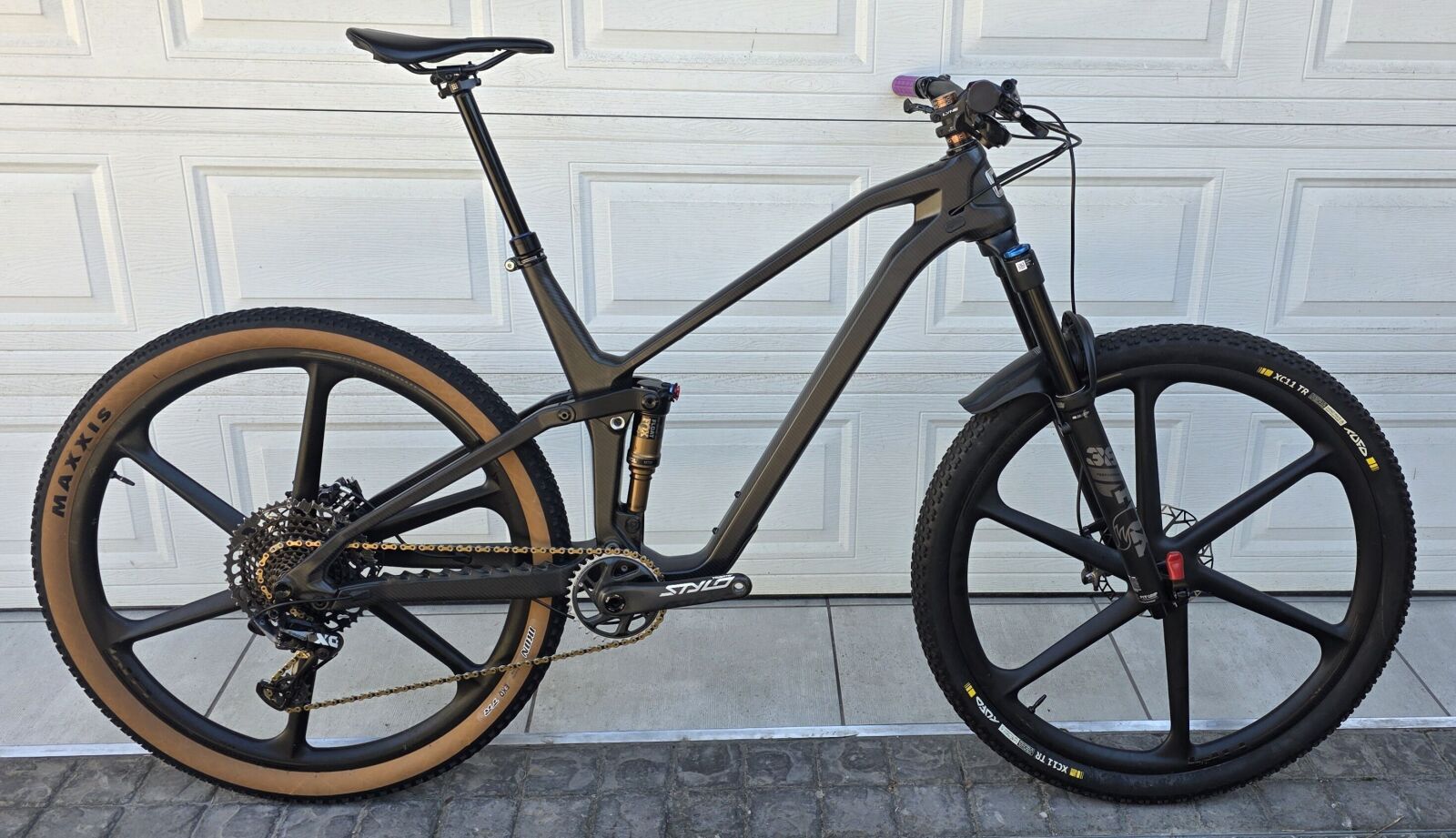 80% brand new_2024 Pyga Mobu_Black Marlin Carbon | Dual Suspension ...