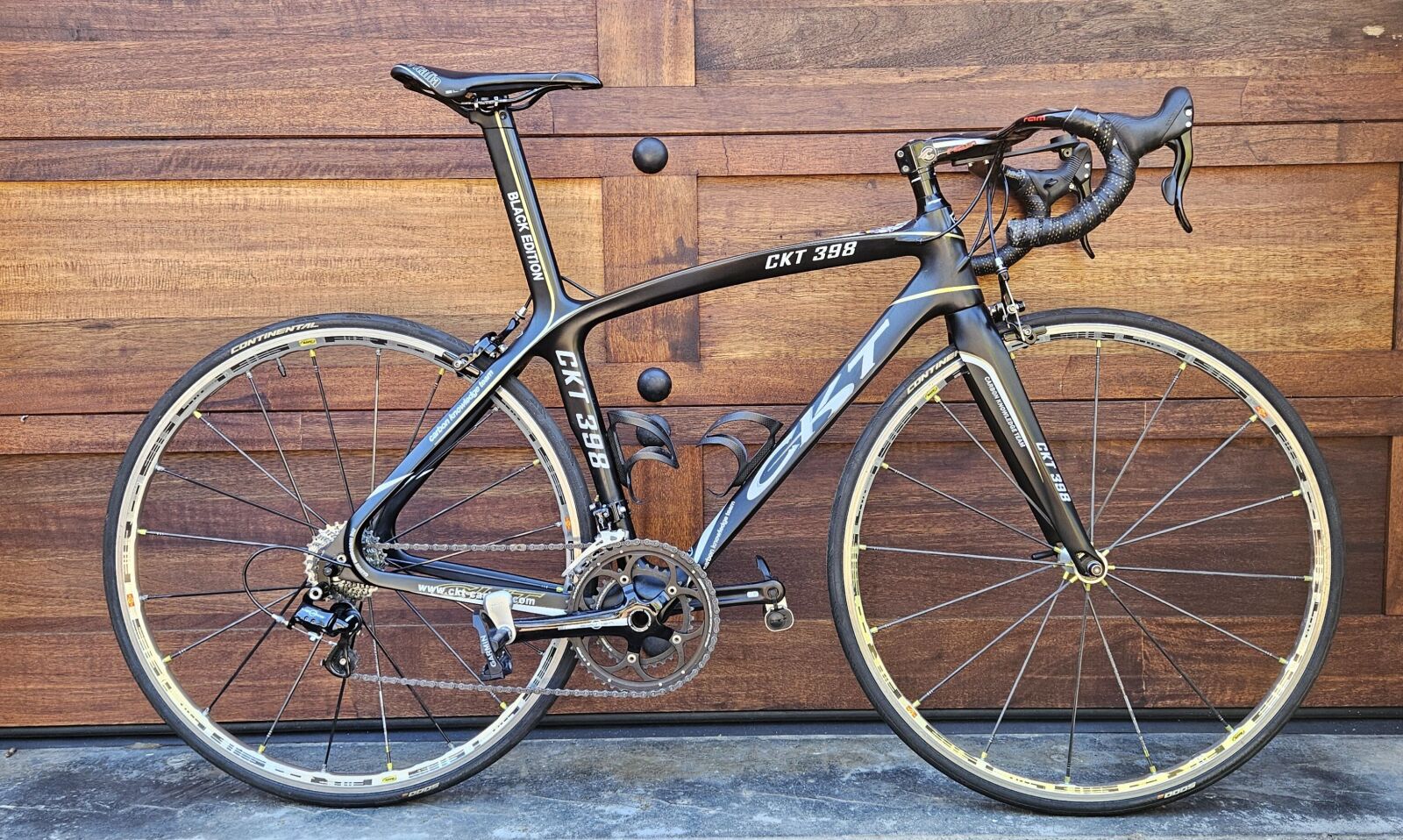 CKT 398 Black Edition | Road Bikes | Bike Hub