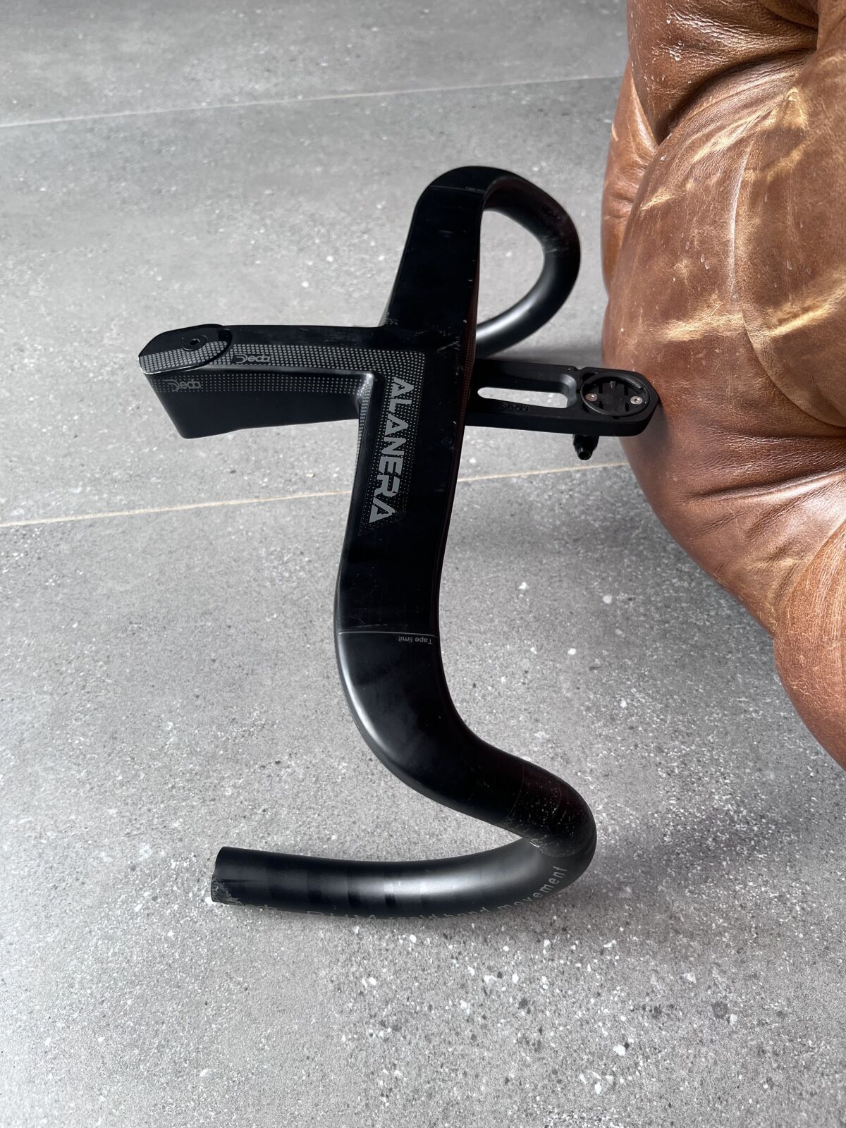 Deda Alanera integrated handlebar | Handlebars | Bike Hub