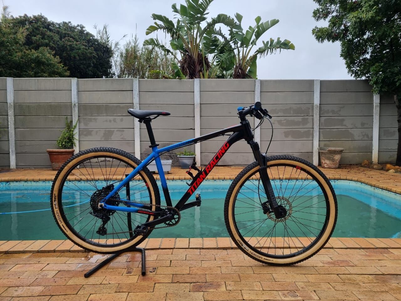 2023 Titan Racing Rogue Sport (L) | Hardtail Mountain Bikes | Bike Hub