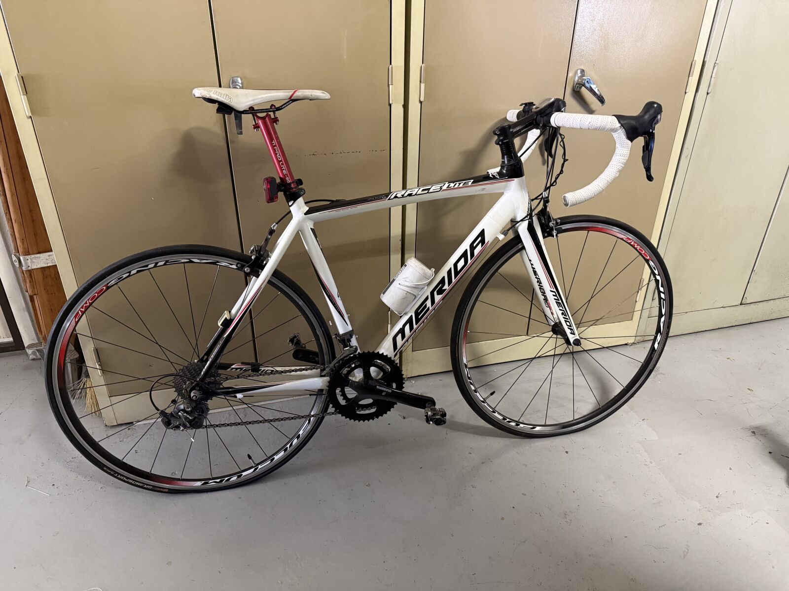 Merida Racelite 904 | Road Bikes | Bike Hub