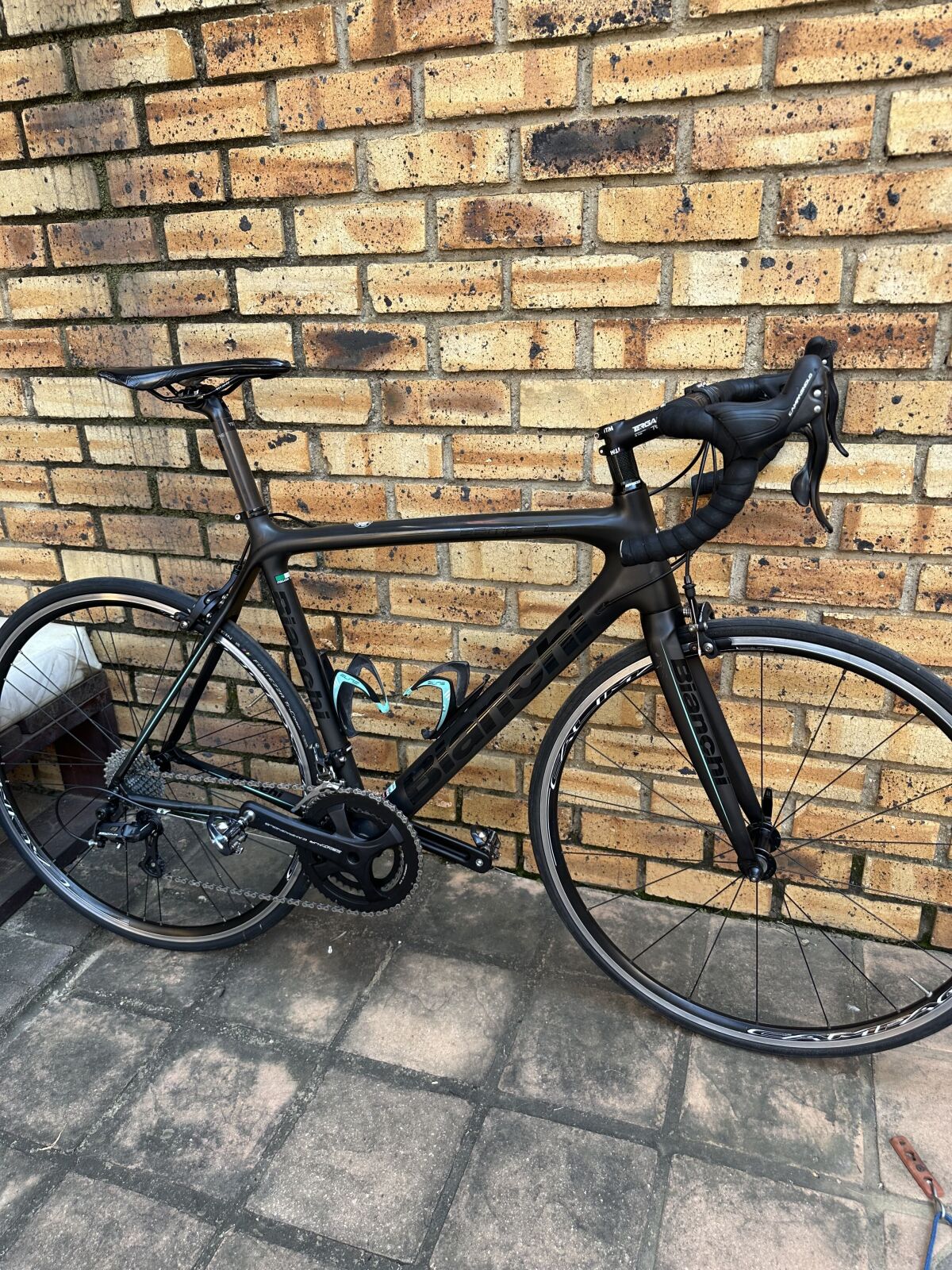 Bianchi Sempre pro 55cm 2x11 speed | Road Bikes | Bike Hub