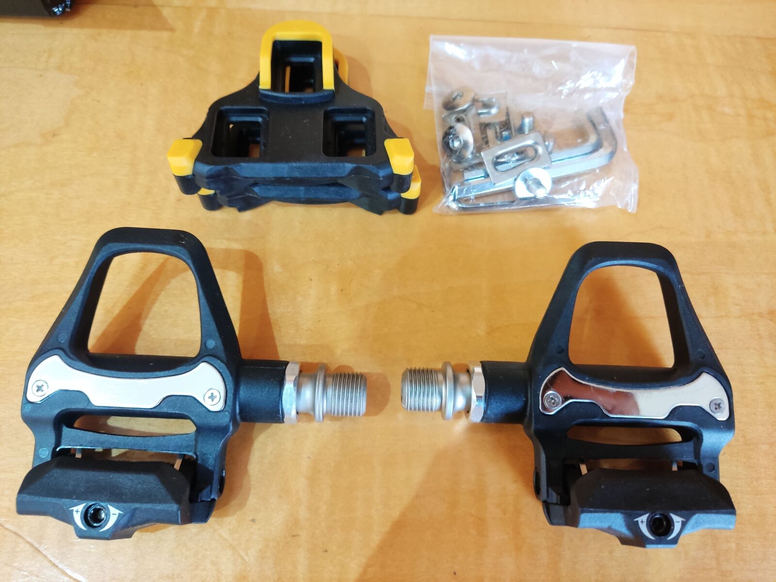 Road pedals new | Pedals | Bike Hub