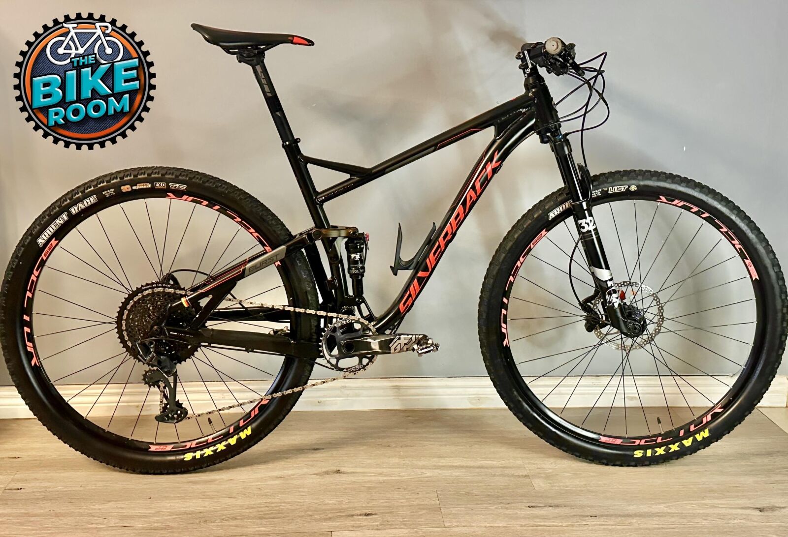 (L) Silverback Sido 1, FOX, GX Eagle, Deore brakes | Dual Suspension ...