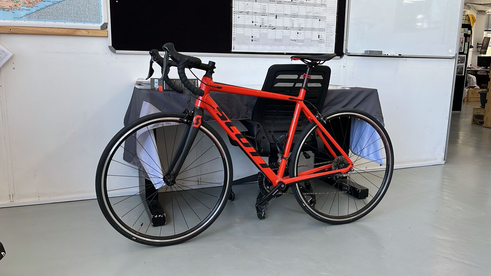 Medium Scott Speedster 30 (2020) | Road Bikes | Bike Hub