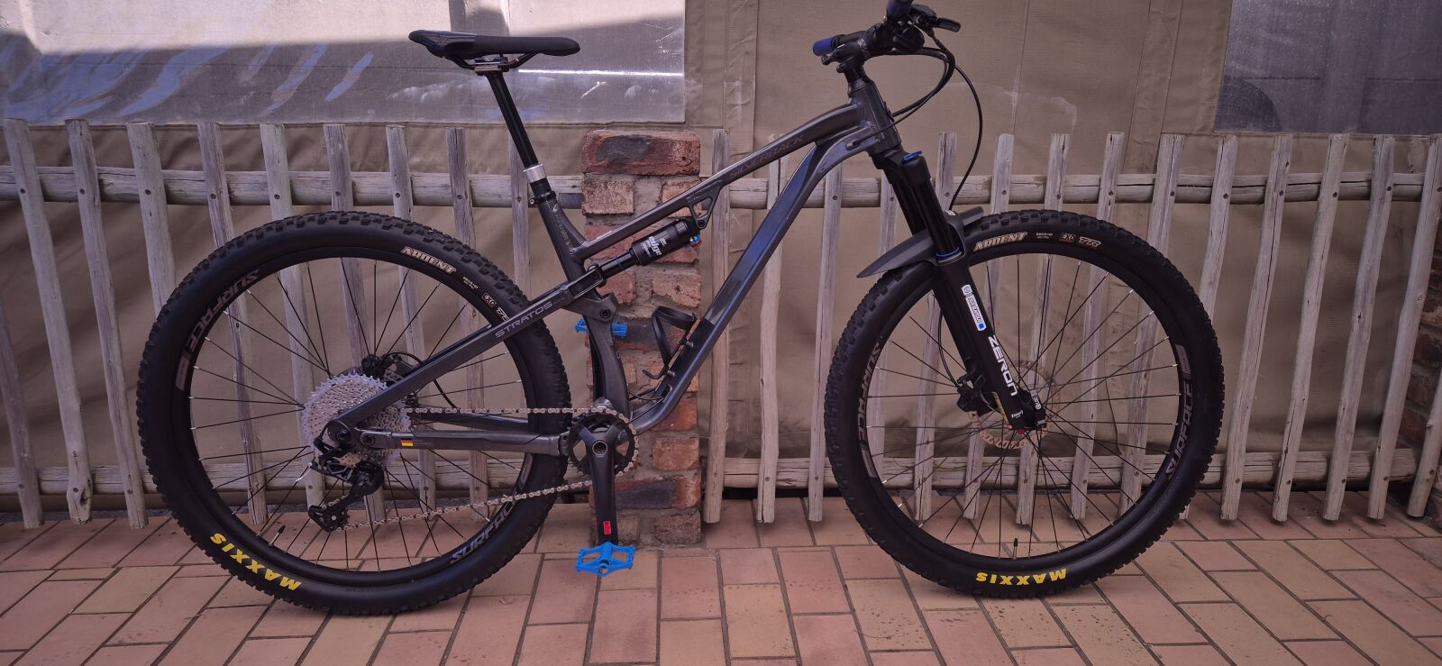 Silverback Stratos AL Elite MS (L) | Dual Suspension Mountain Bikes ...