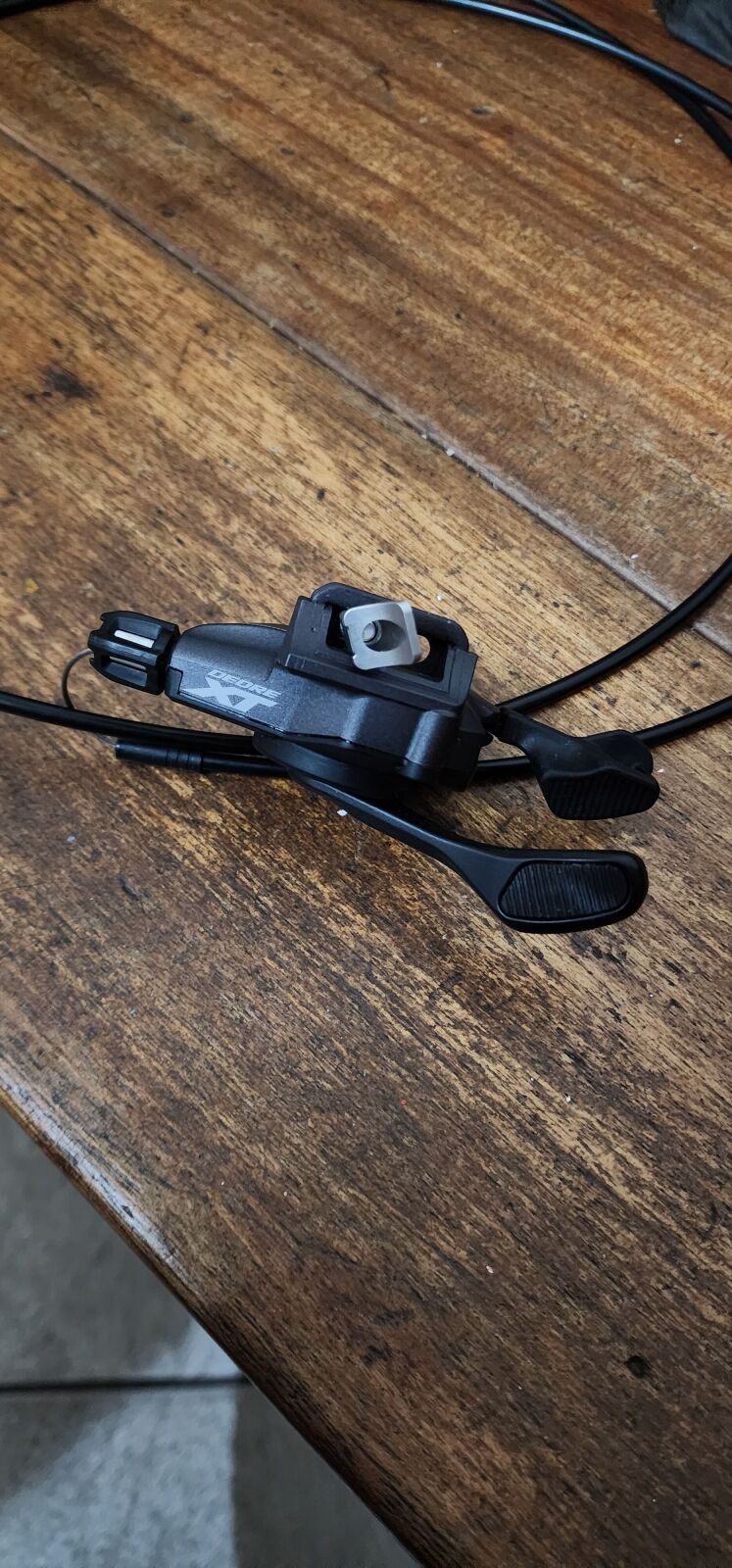 Shimano XT M8100 shifter | Shifters | Bike Hub