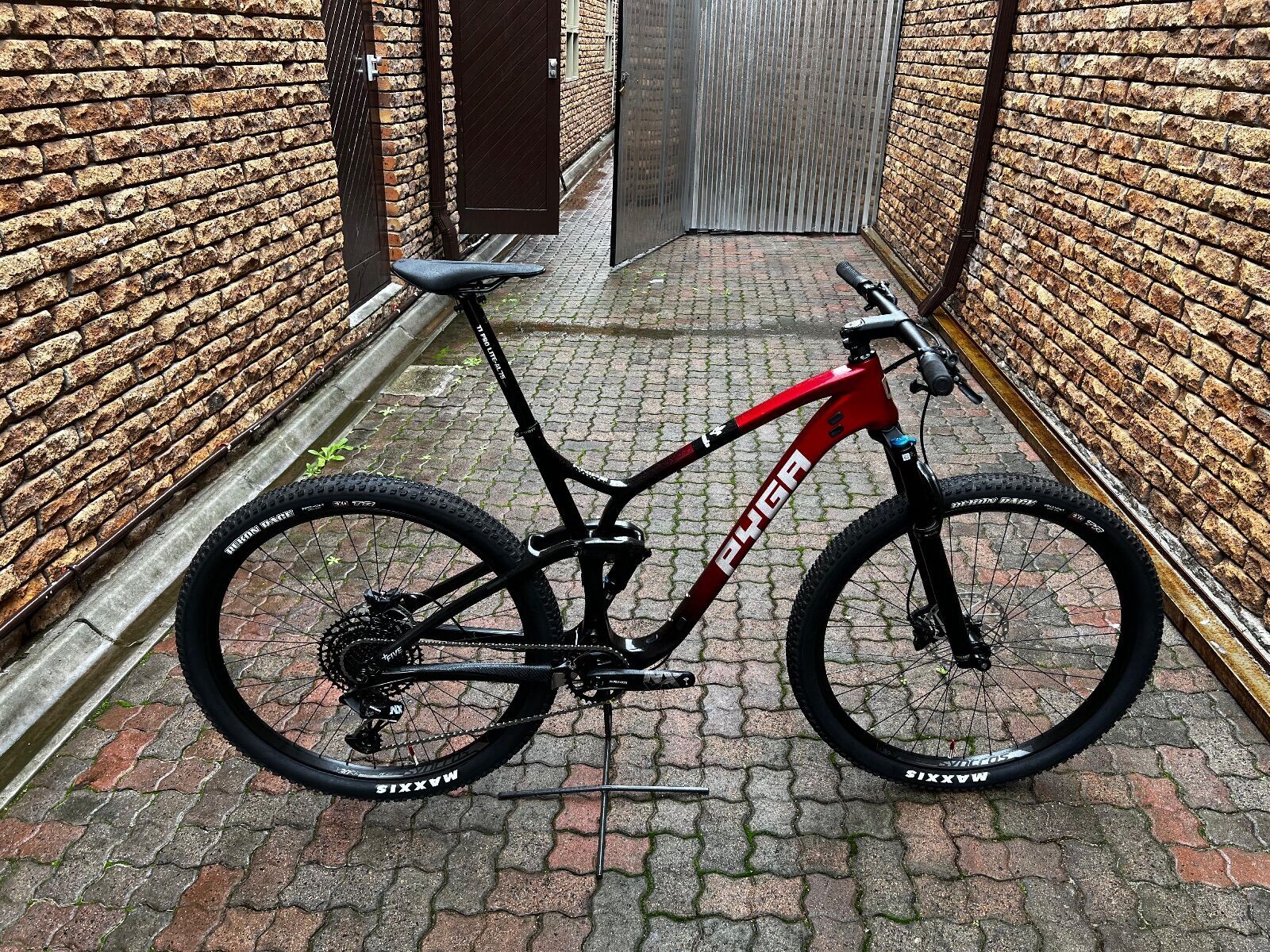 Pyga Stage XL | Dual Suspension Mountain Bikes | Bike Hub