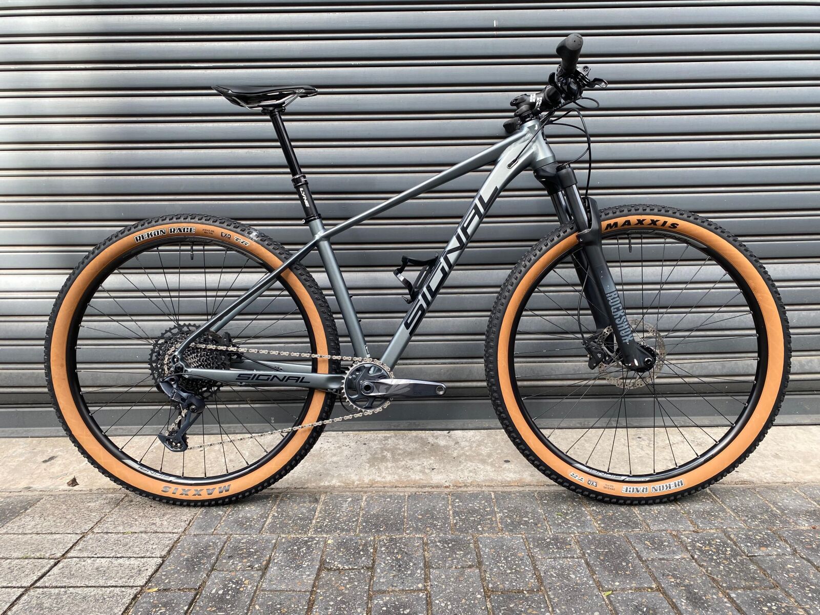 SIGNAL PRO - MEDIUM - 1X12 EAGLE - DROPPER POST | Hardtail Mountain ...